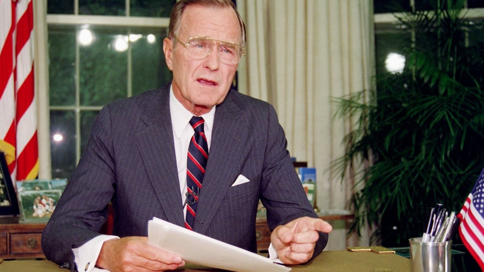 5 Quotes From George H.W. Bush That Will Inspire a Lifetime of ...