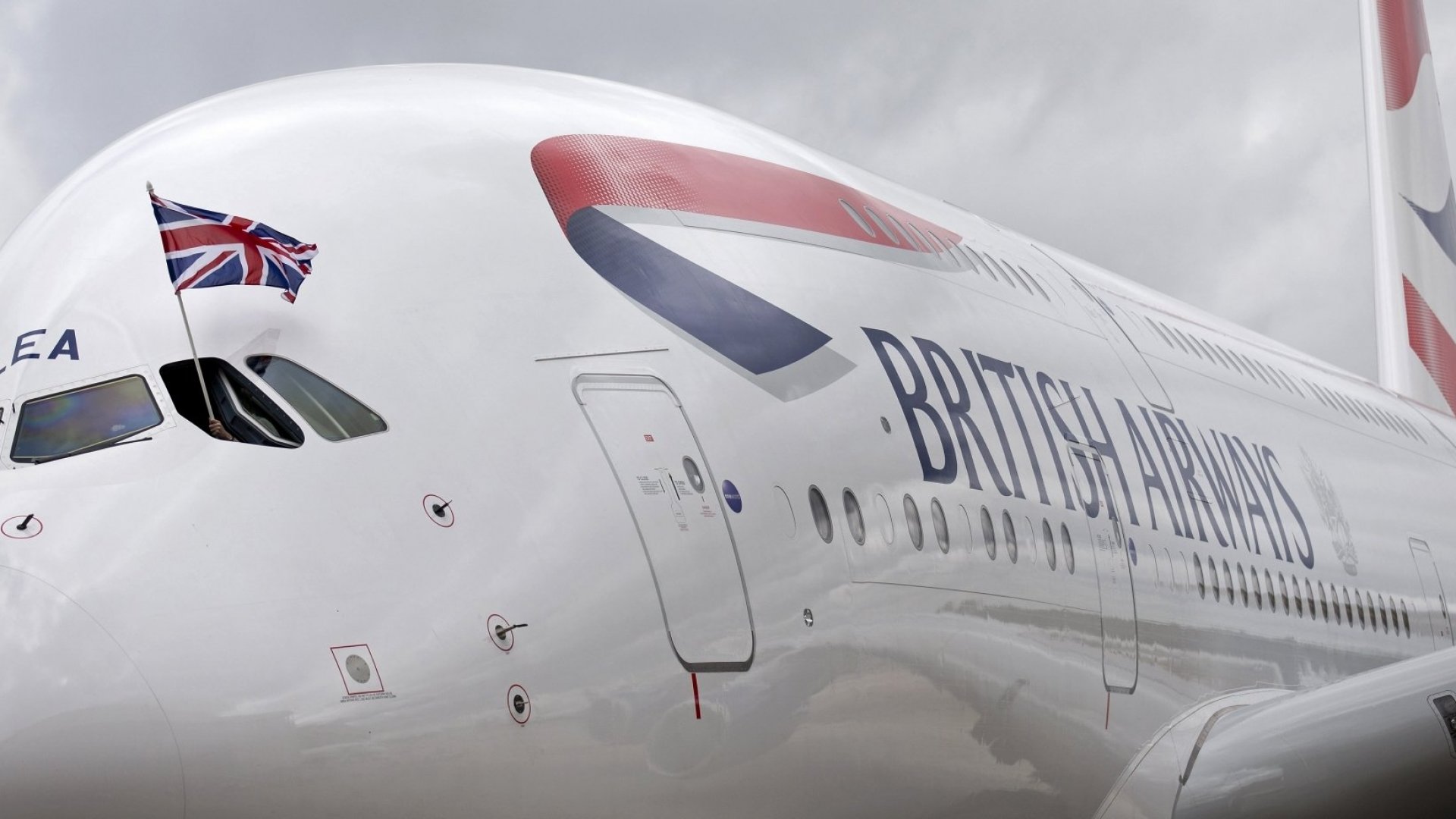 Passengers Screamed As the Plane Bounced Hard Off the Runway. Here's ...