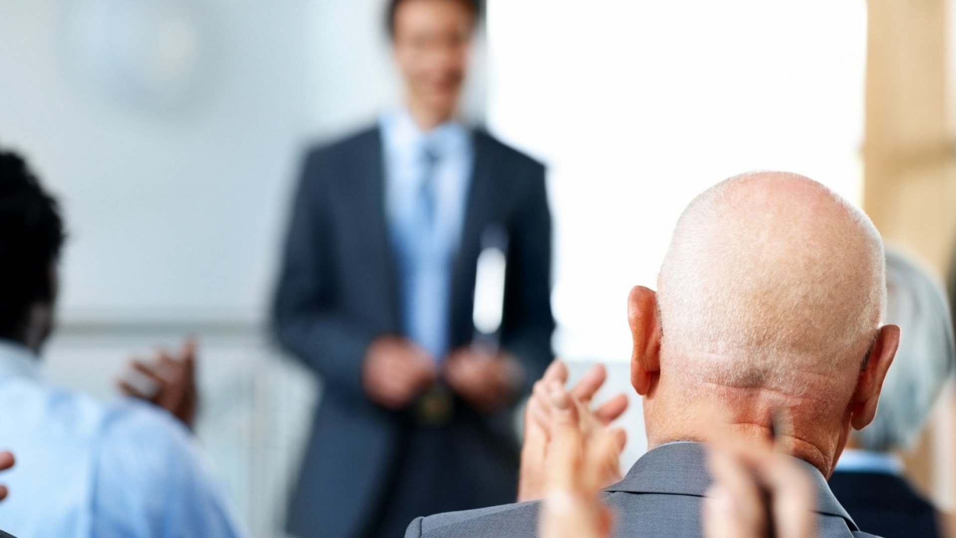 4 Creative (and Memorable) Ways to Recognize Your Employees Without ...