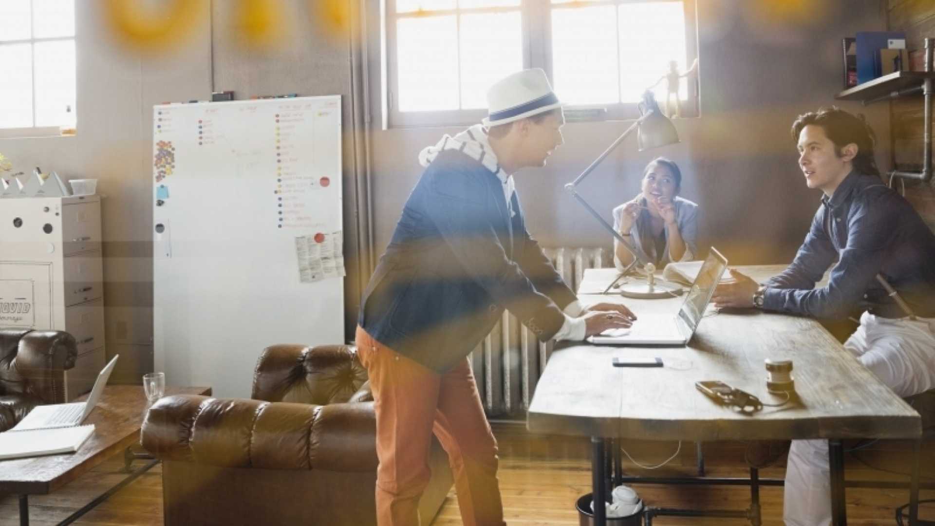 This Small Change to Your Work Routine Will Make You Happier | Inc.com