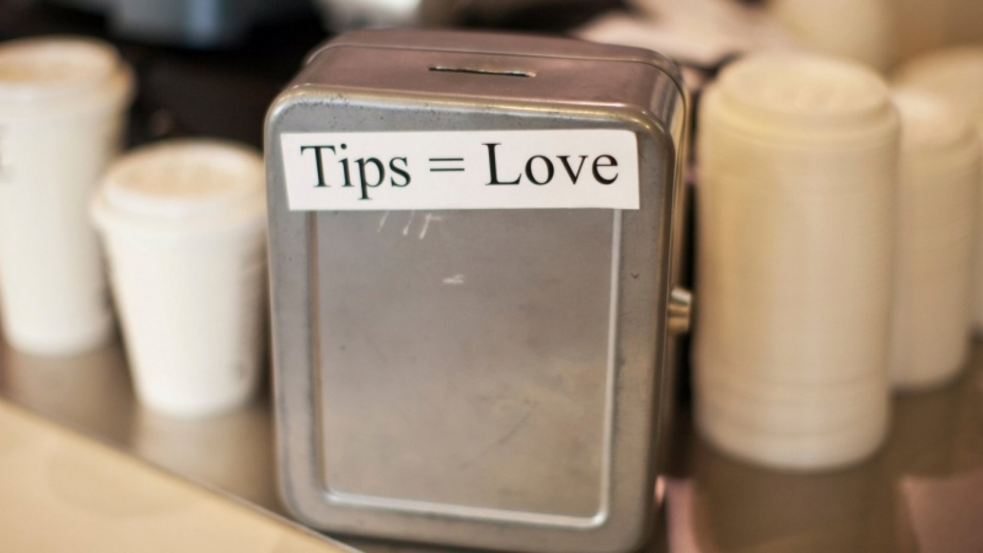 Psychology Agrees With Danny Meyer: Tipping Doesn't Work | Inc.com