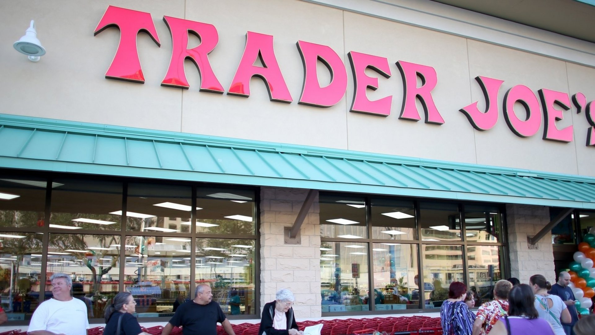 Trader Joe's Founder Joe Coulombe Dies at 89. He Spotted Trends in 1967 ...