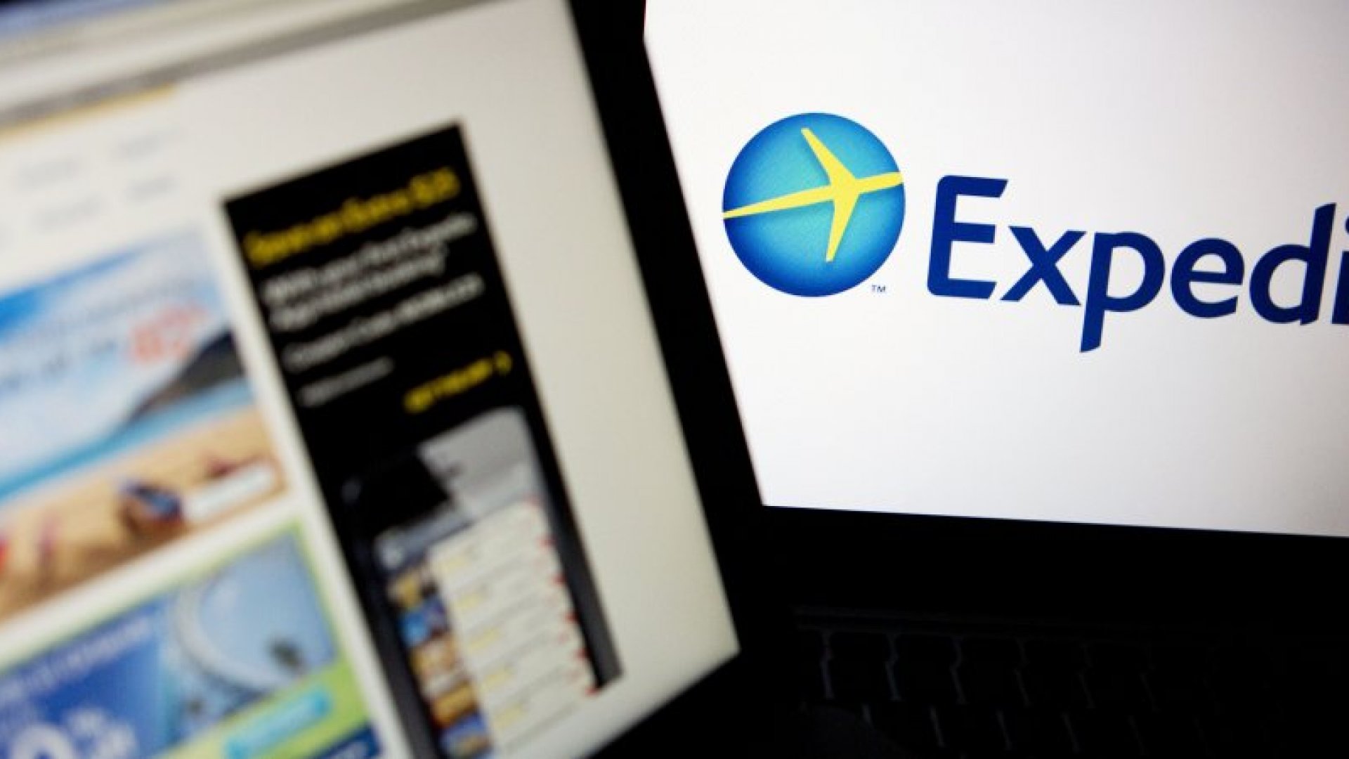 Expedia Buys Travelocity for $280 Million Cash | Inc.com