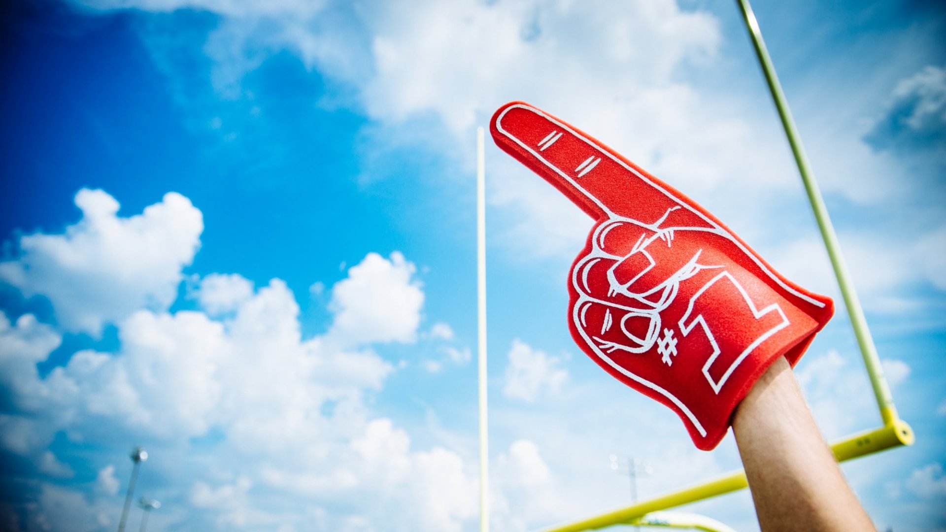 Want to Build a Community of Raving Fans? Do These 3 Things | Inc.com