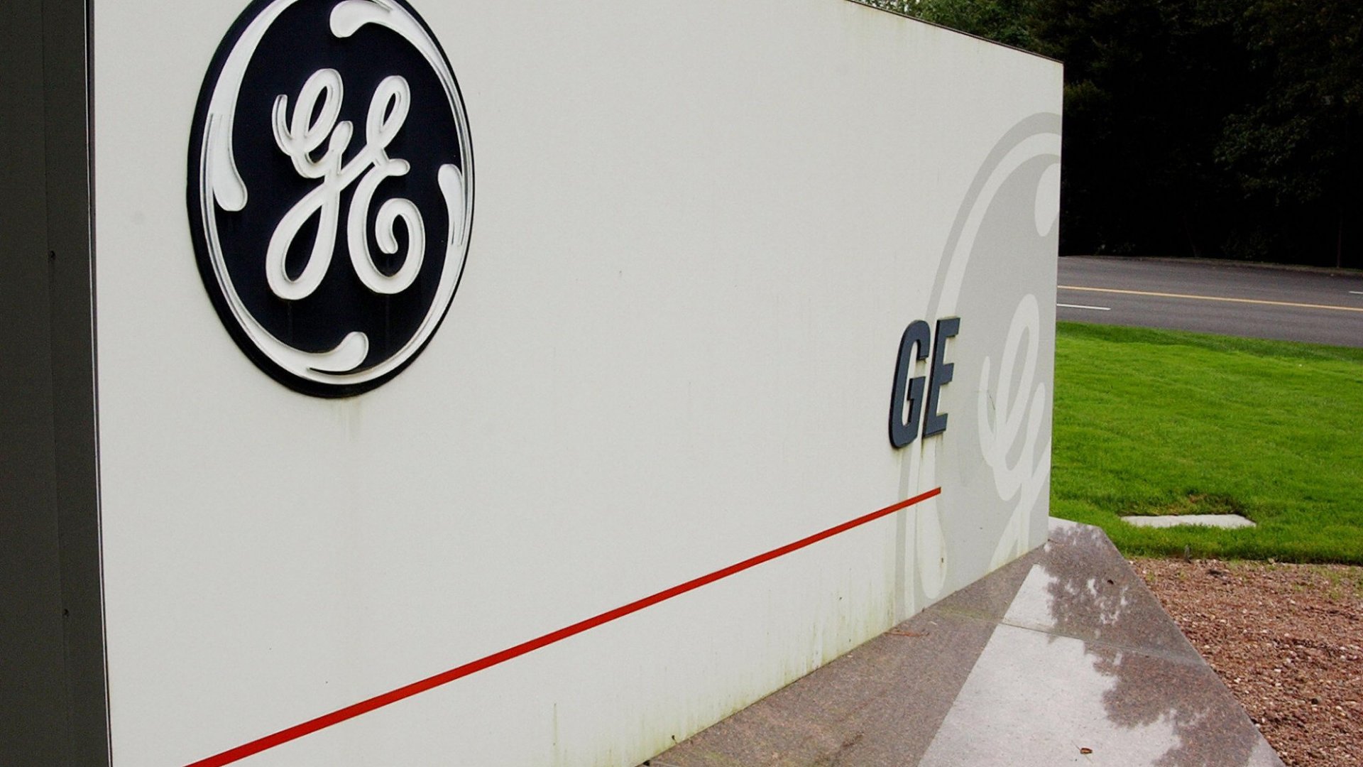 3 Lessons Every Leader Can Learn From GE's Downfall | Inc.com