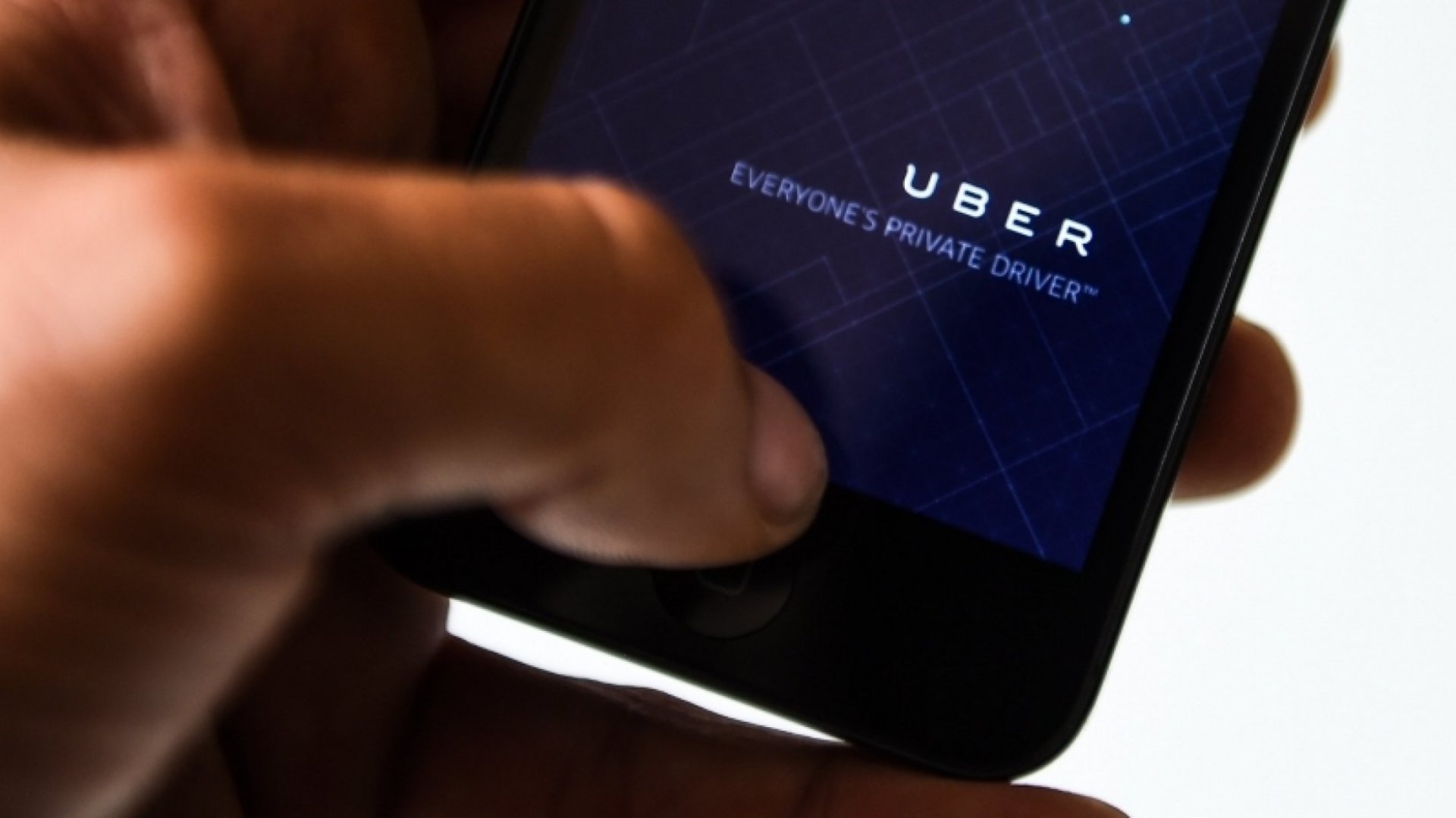 Uber Is Preparing for a Big 2016 by Partnering With Facebook and ...