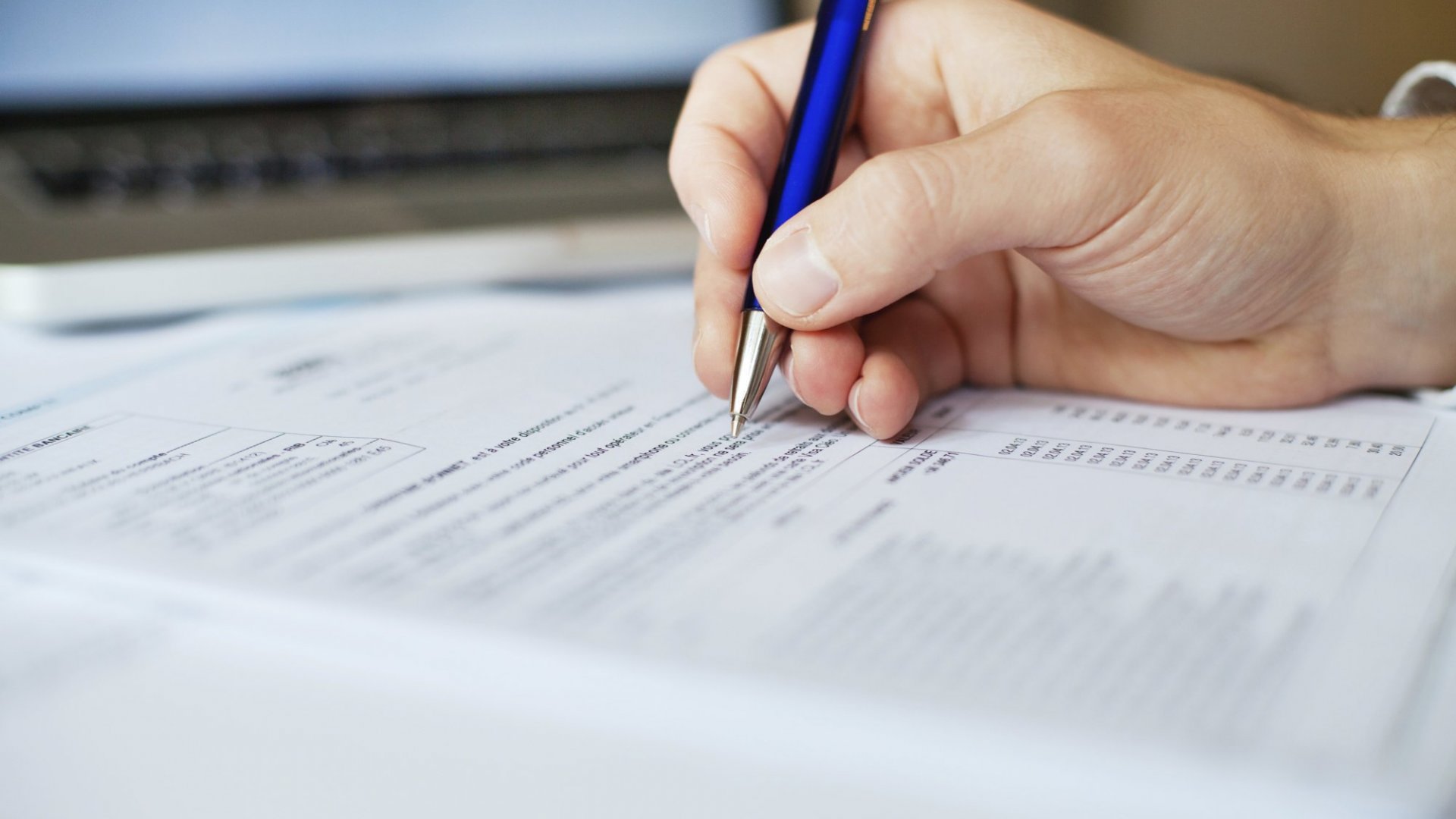 25 Seemingly Innocent Things You Could Say That Could Get You Sued ...