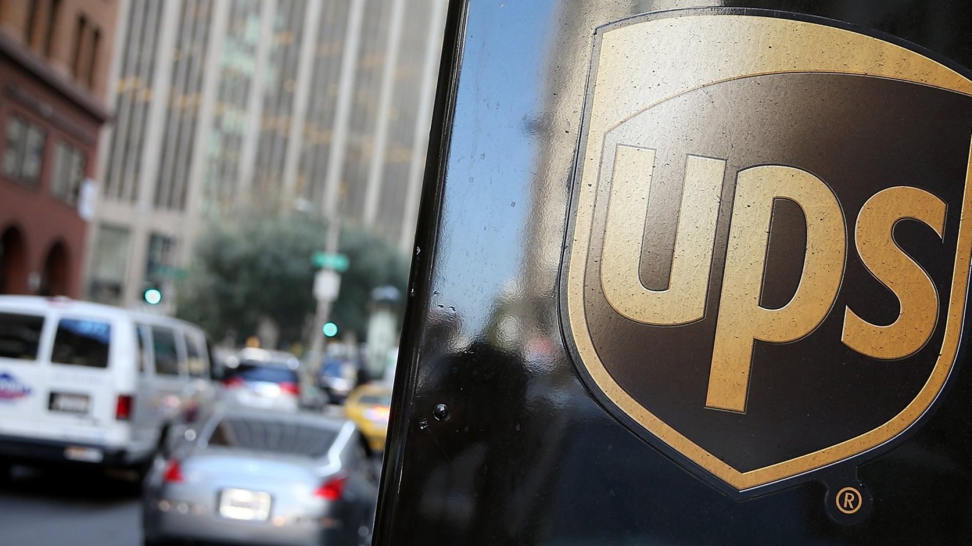 Holiday Shopping Just Got More Expensive, Thanks to UPS | Inc.com