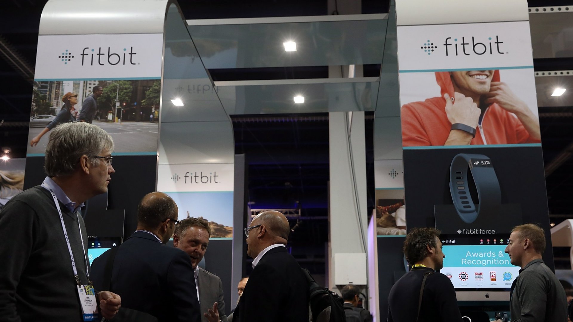 Fitbit Says It Now Expects Its IPO to Raise About $450M | Inc.com