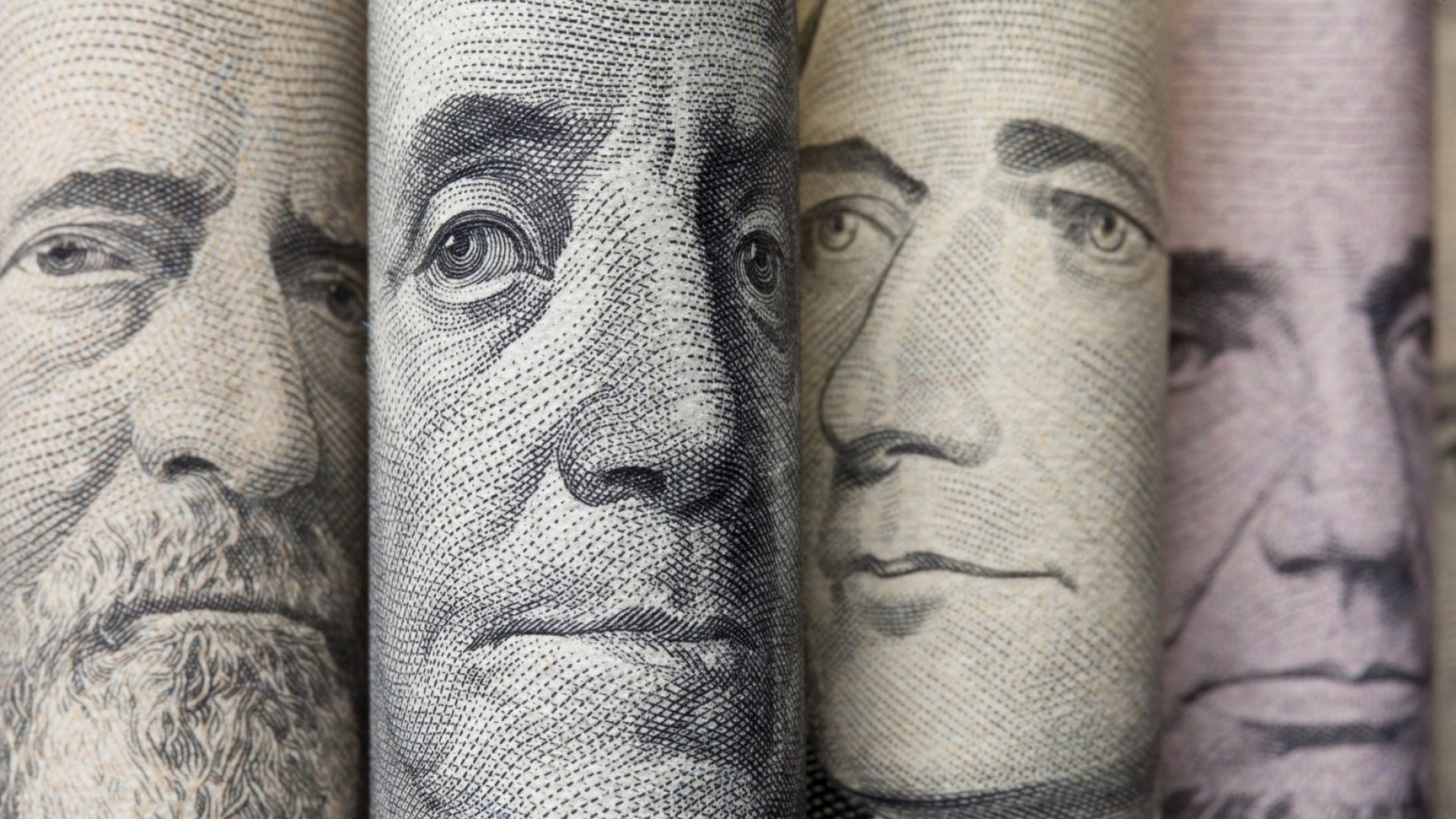 4 Secrets Behind The 300% Growth Of This $4.2 Billion Founder's Latest ...