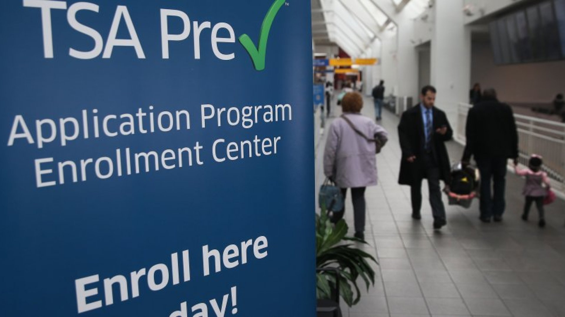 Why You Need to Sign up for Express Airport Check-In Right Now | Inc.com