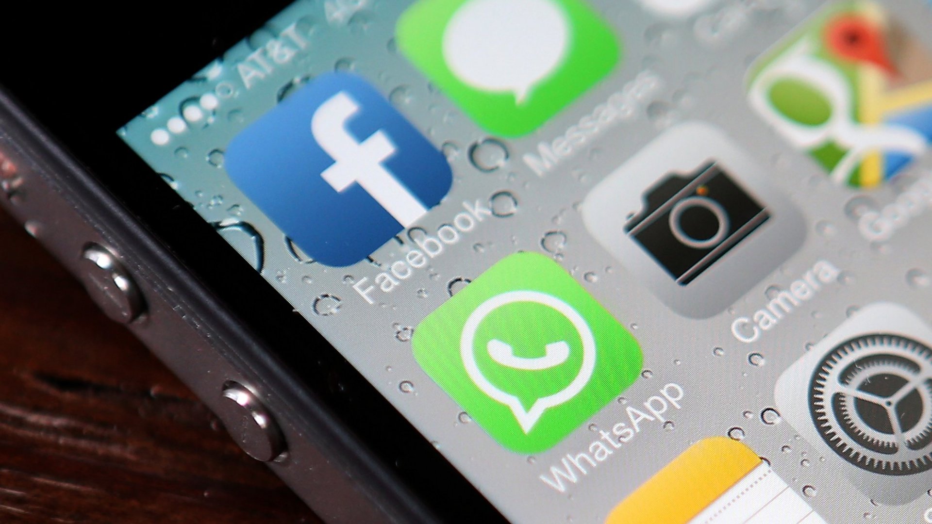 Whatsapp Founder Brian Acton Finally Speaks Publicly About His ...