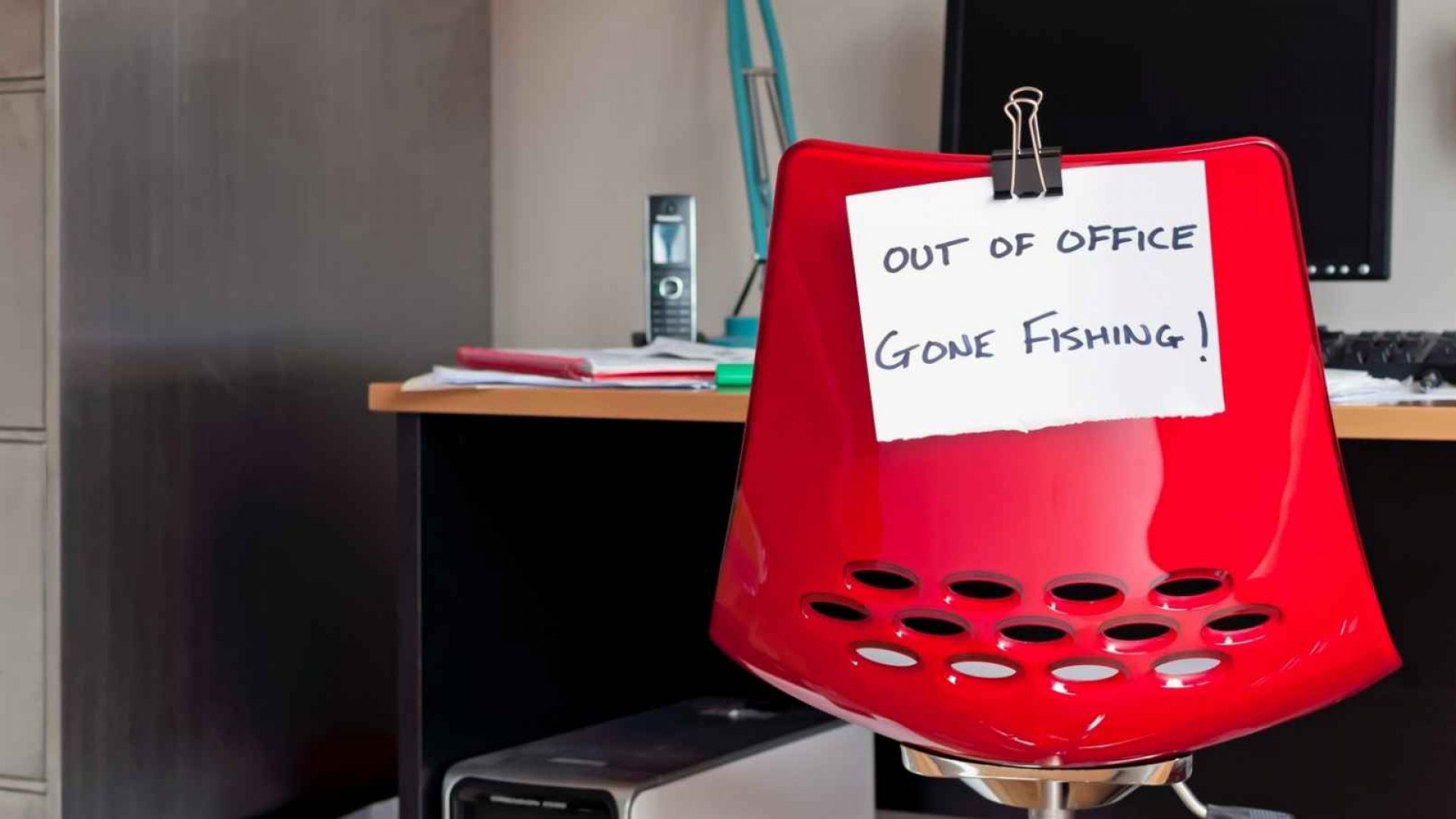 4 Reasons to Stop Working After Hours | Inc.com