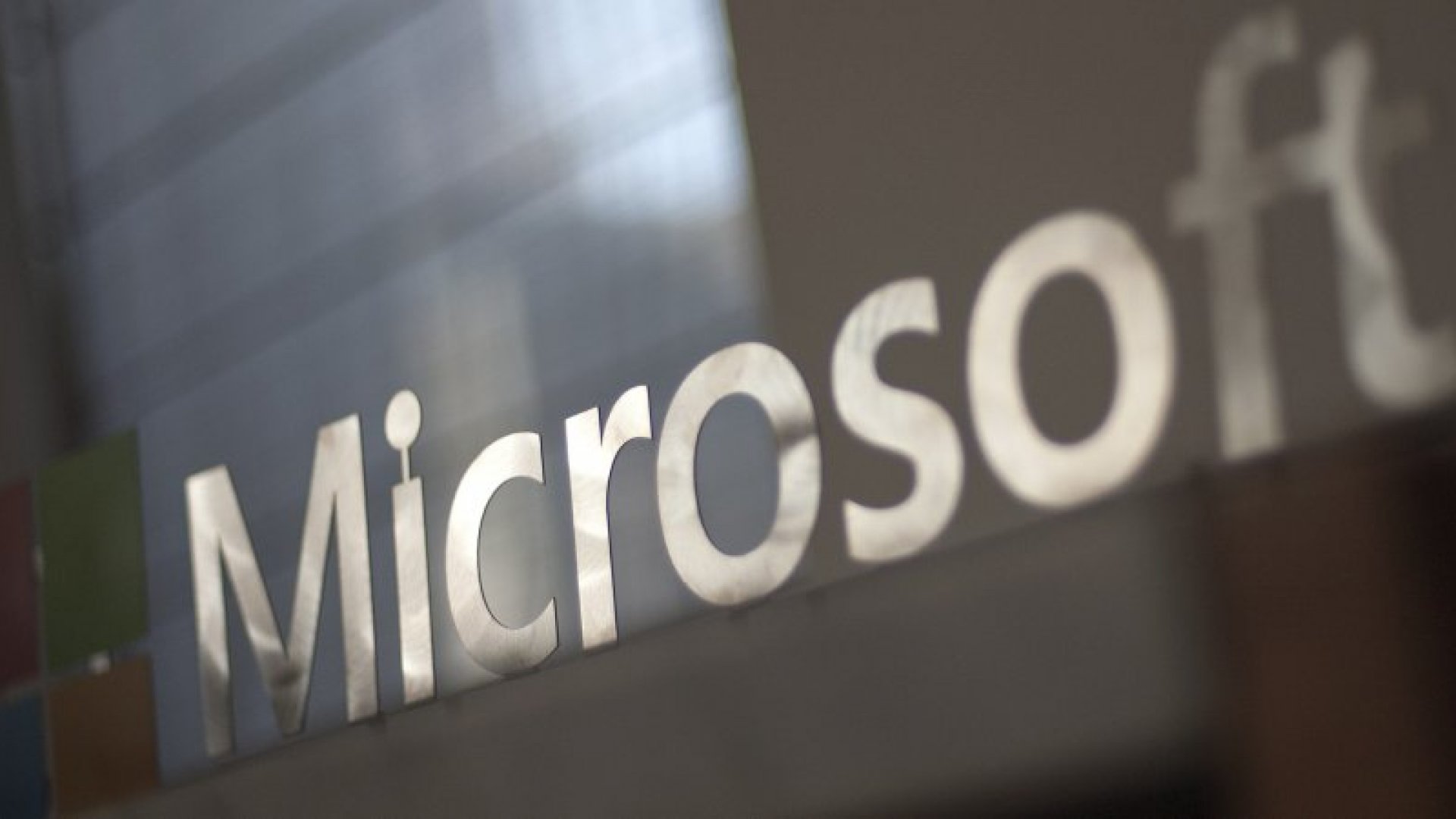 Taking a Look at Microsoft's Hologram Device | Inc.com