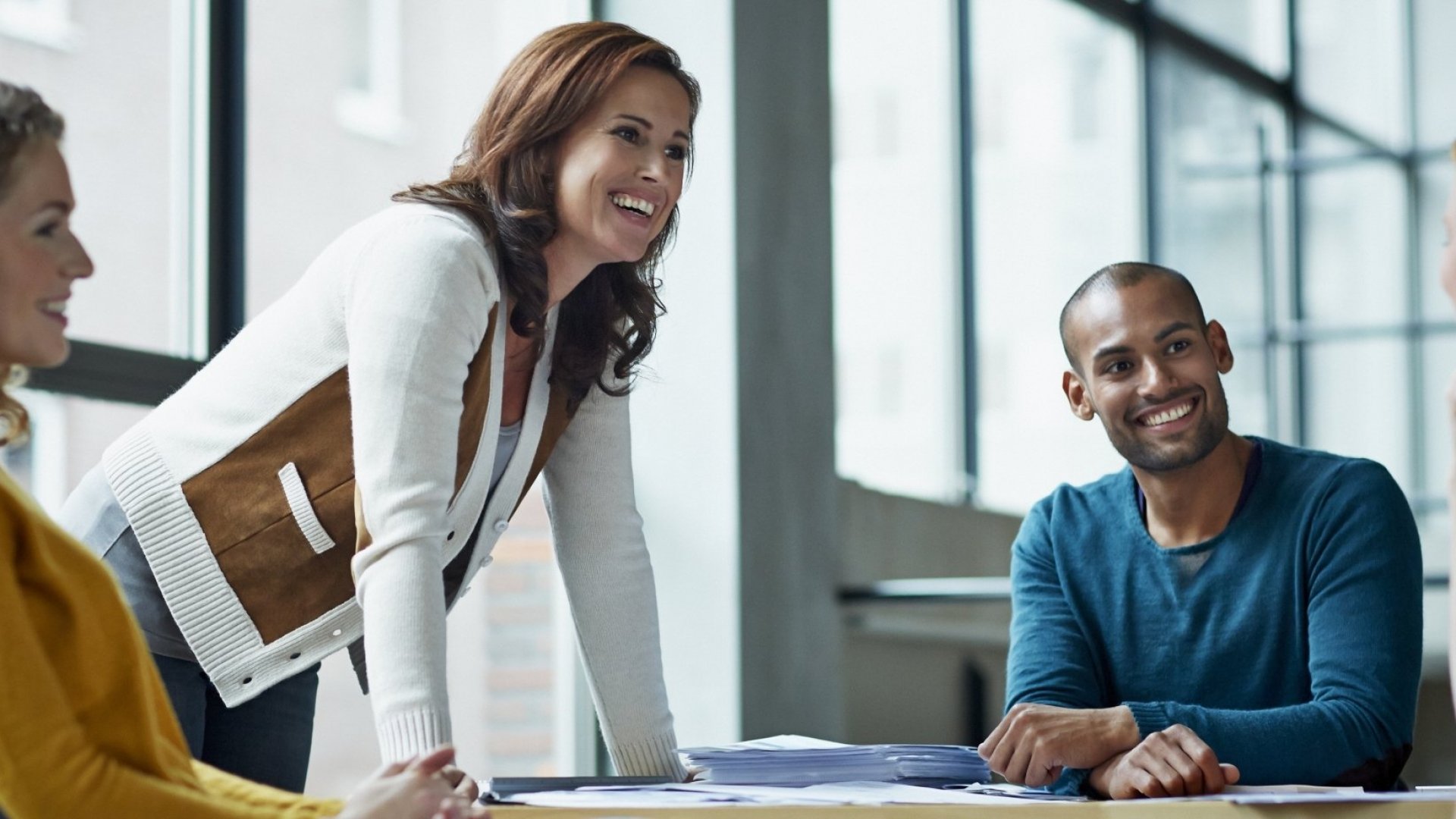 How to Be Exceptionally Likable: 11 Things the Most Charming People ...