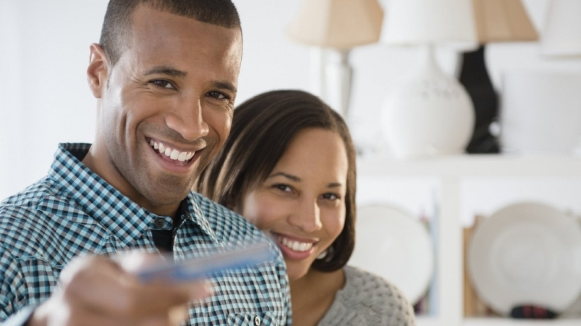 How 6 Super Successful Companies Keep Their Customers | Inc.com