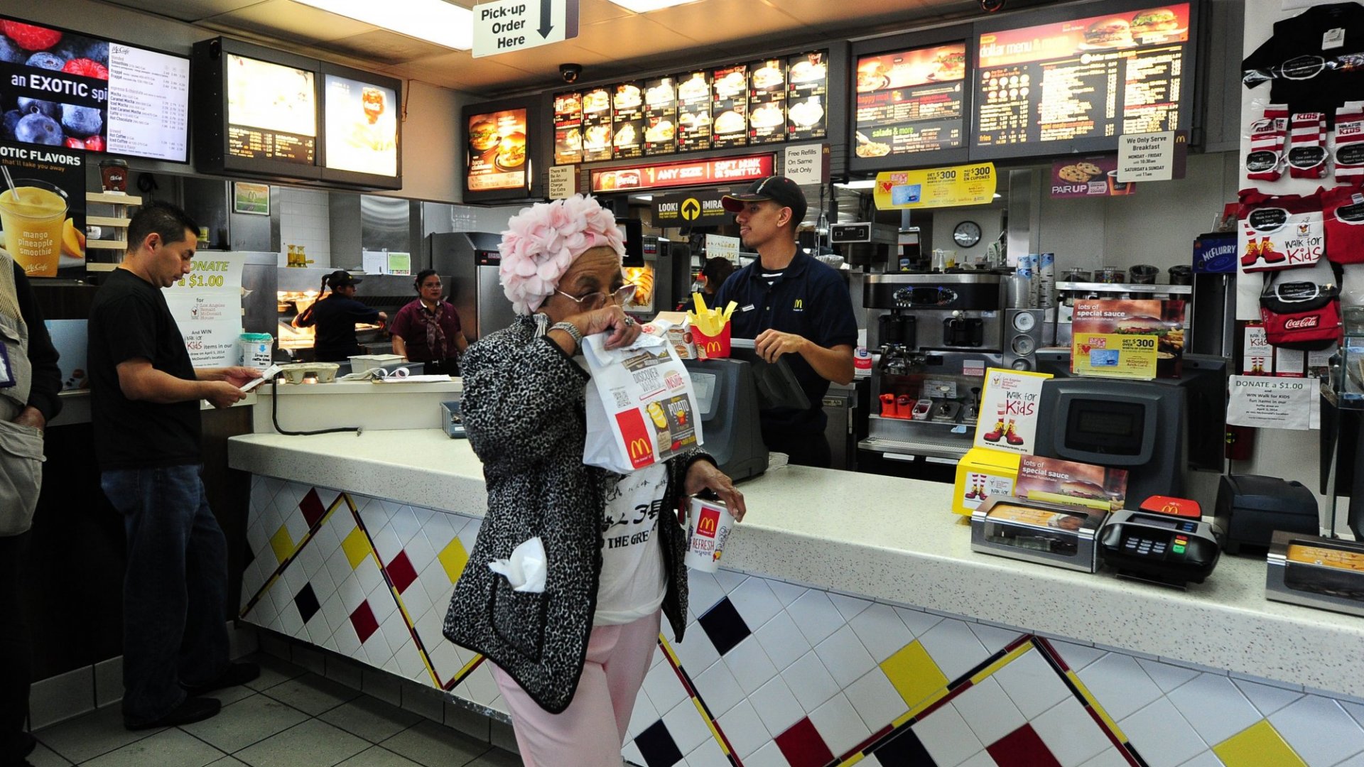 Ruling Paves Way for Easy Unionizing at Fast Food Chains | Inc.com