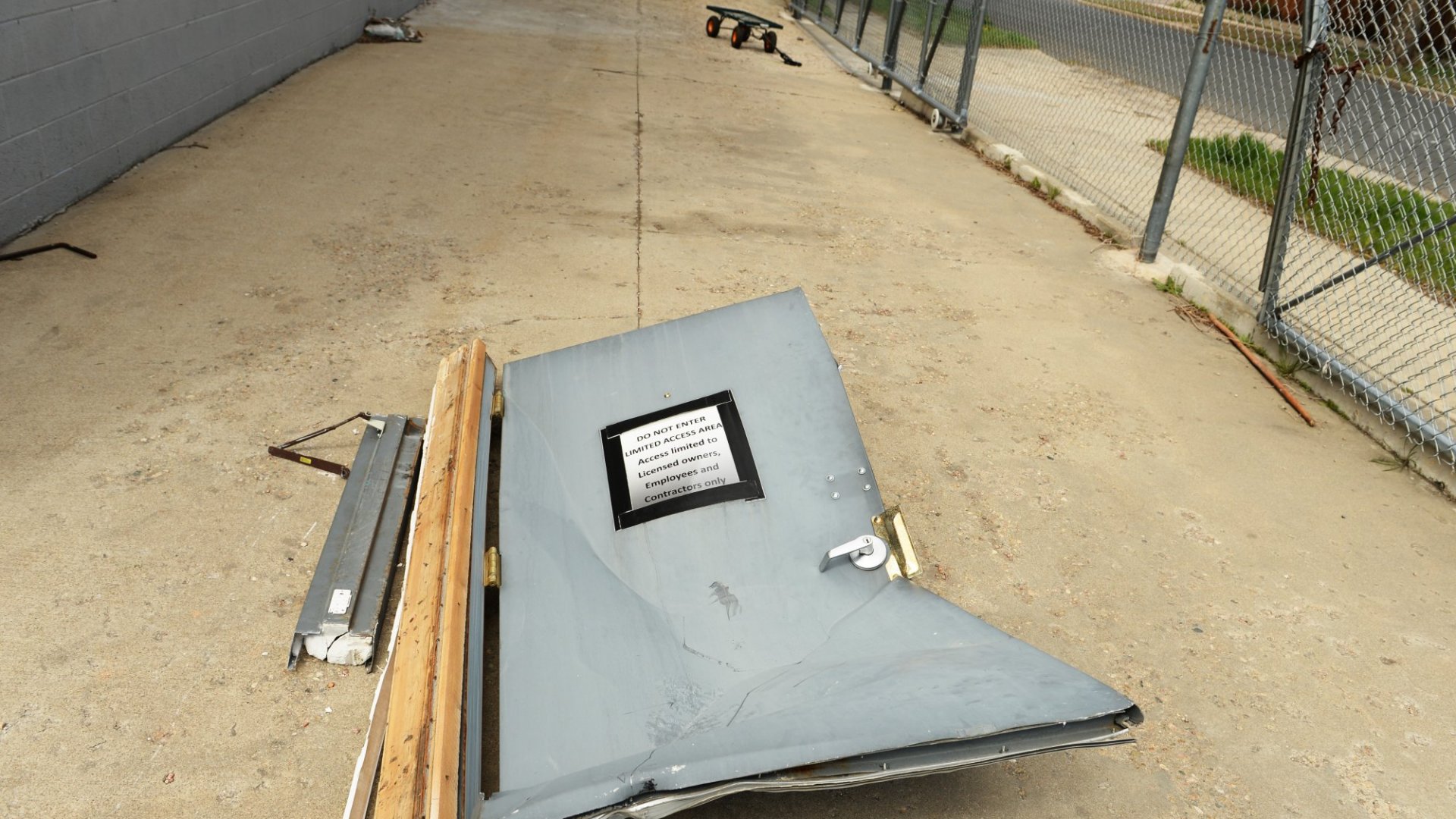 Marijuana Companies Train Employees on Raid Procedure After Federal ...