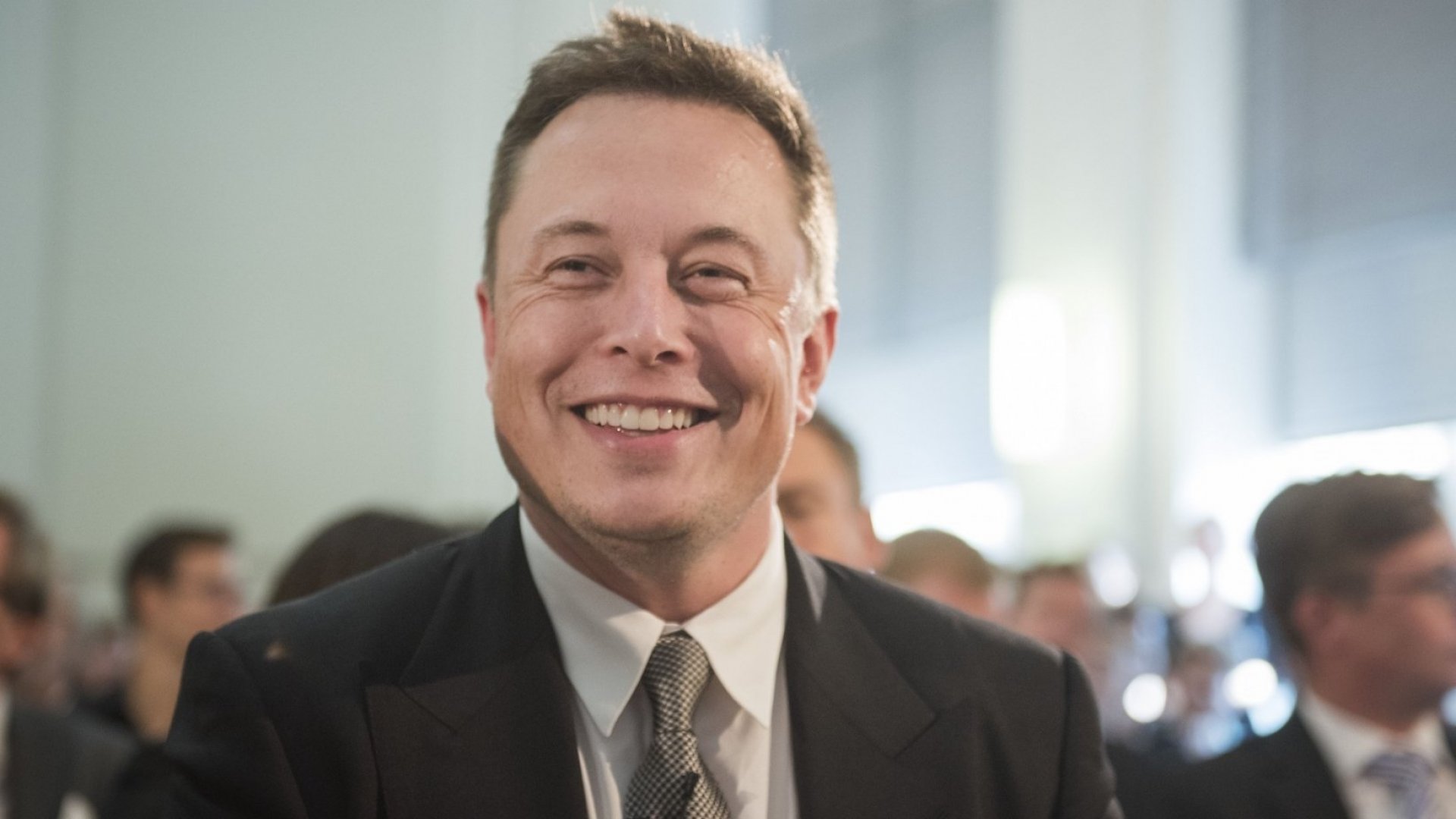 Elon Musk Shows How to Be a Great Boss in 1 Simple Letter | Inc.com