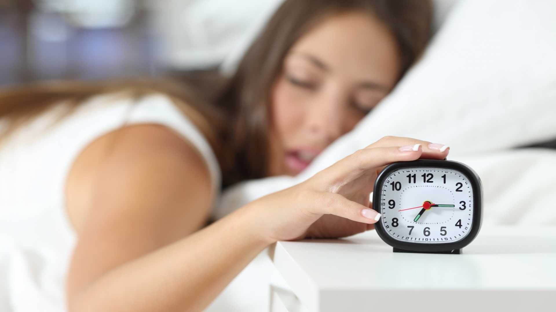 4 Ways You're Robbing Yourself of Sleep--And What to do About It Now ...
