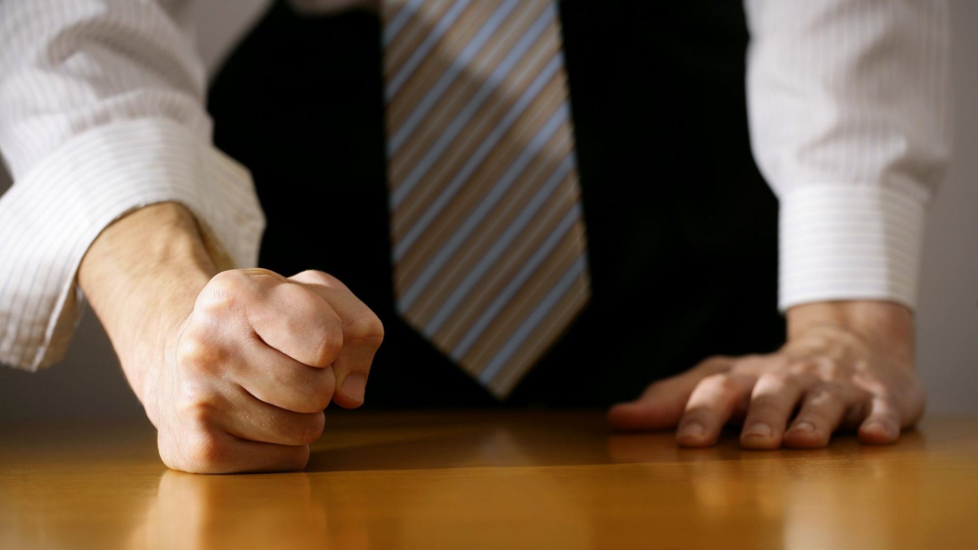 Want to See a Toxic Boss in Action? They'll Destroy the Workplace in ...