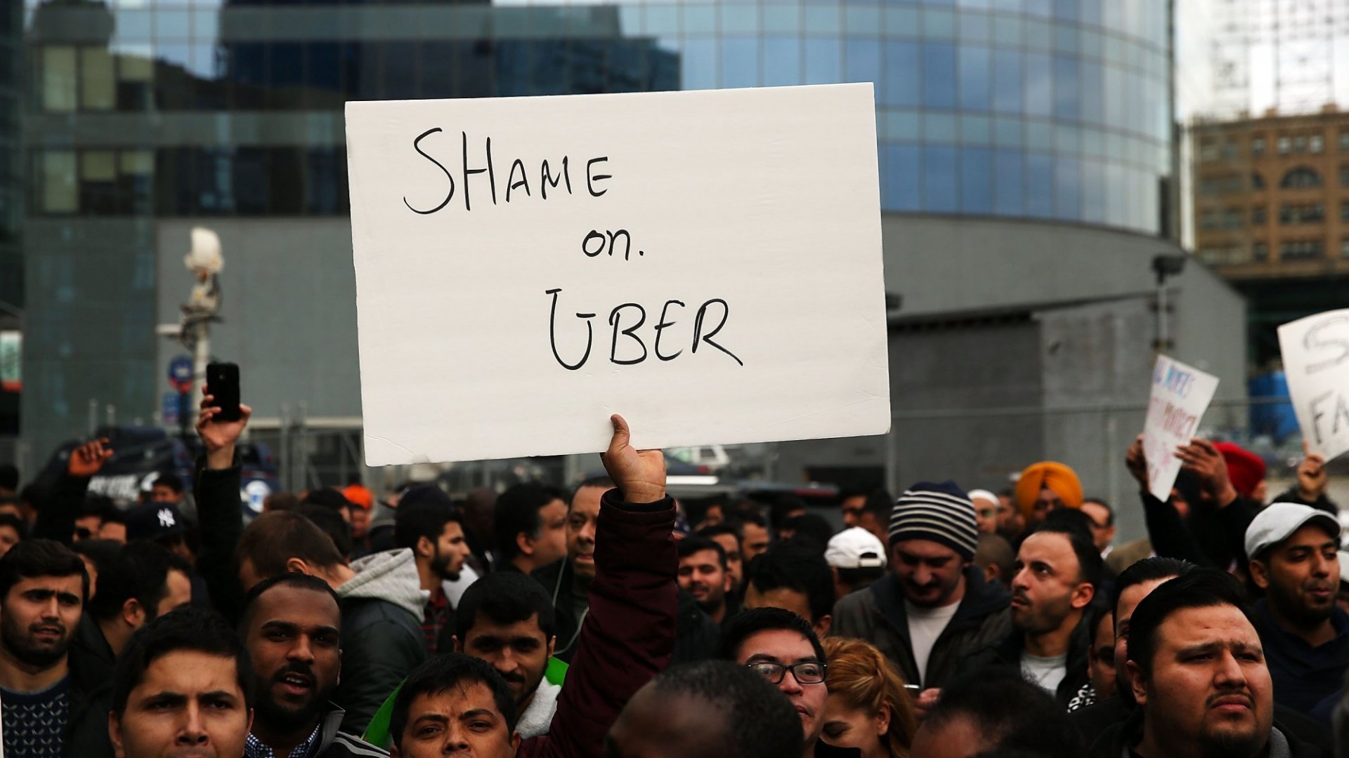 Uber and Lyft Drivers Are On Strike Around the World To Protest ...