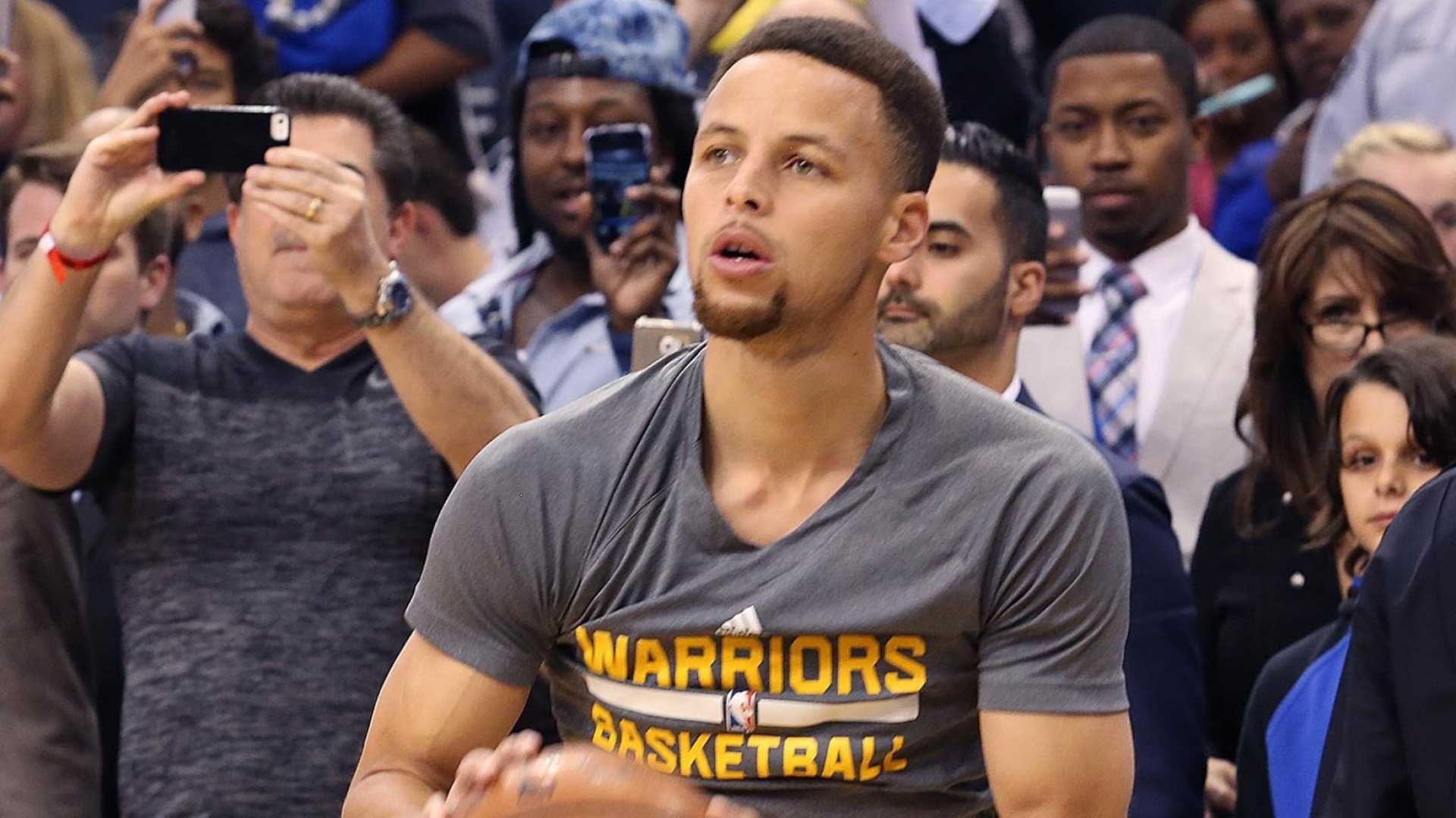 Think You're Underpaid? Here Are 10 Mediocre NBA Players Paid More Than ...