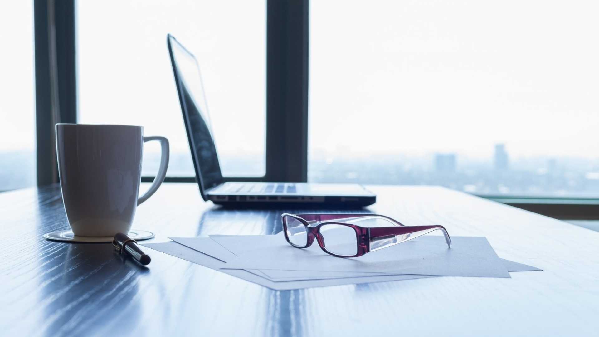 Workplace Loneliness Is More Common Than You Think. Here's Why You ...