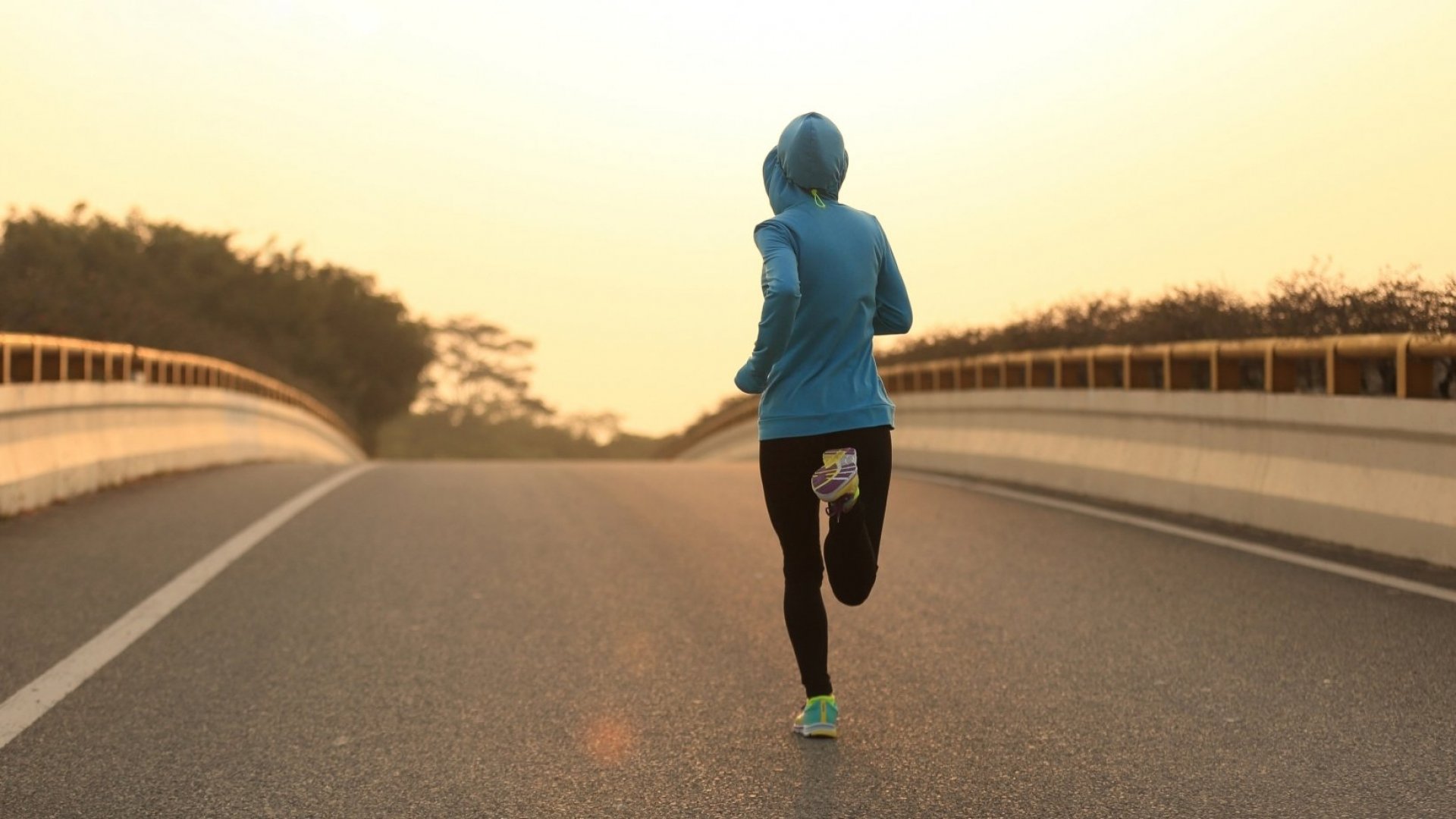 8 Things You Can Do Now to Improve Your Monday Mornings | Inc.com