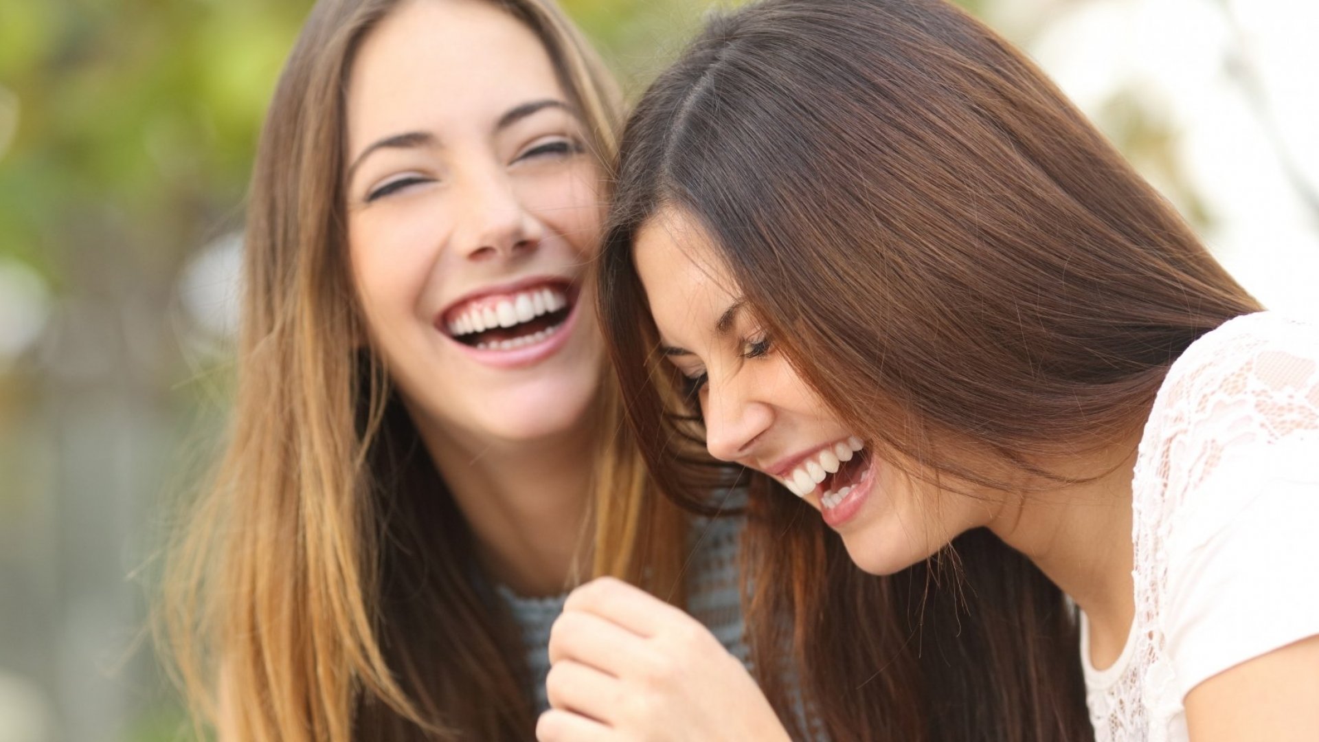 The Best Way to Make a Great First Impression on Every Single Person ...