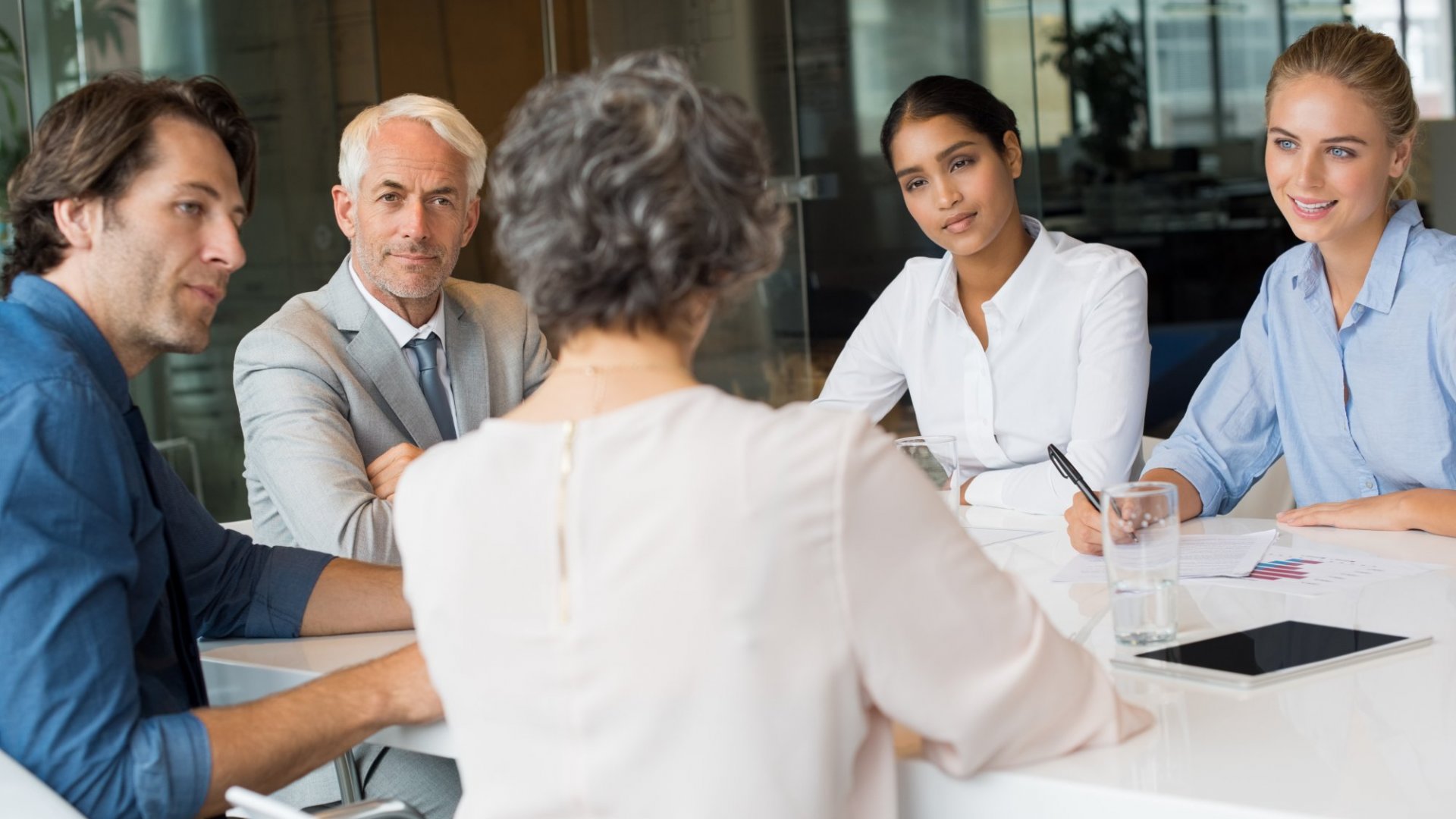 5 Ways to Improve Intergenerational Integration in the Workplace | Inc.com