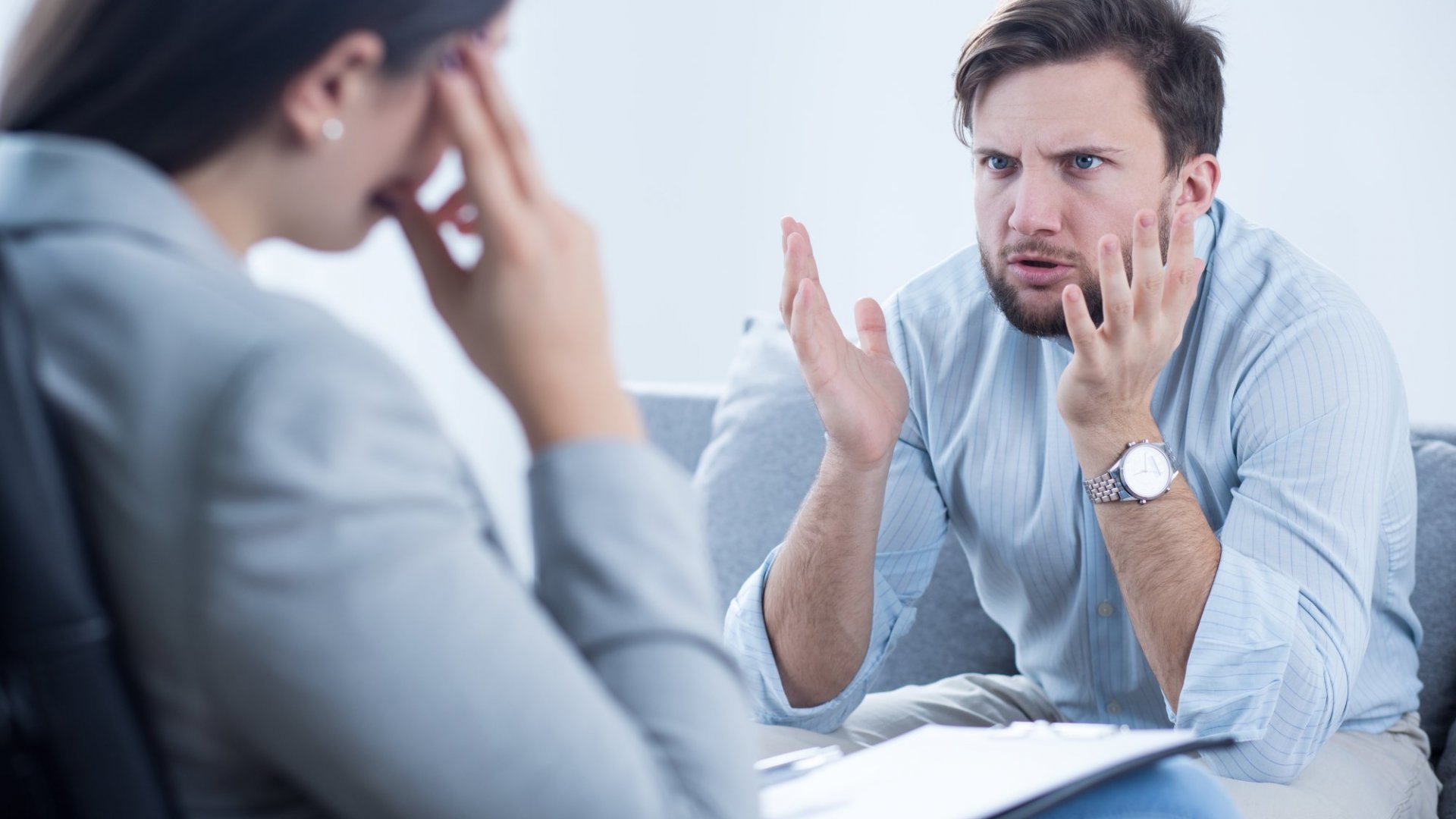 A Simple 3-Step Guide to Deal With a Co-Worker Who Complains Too Much ...