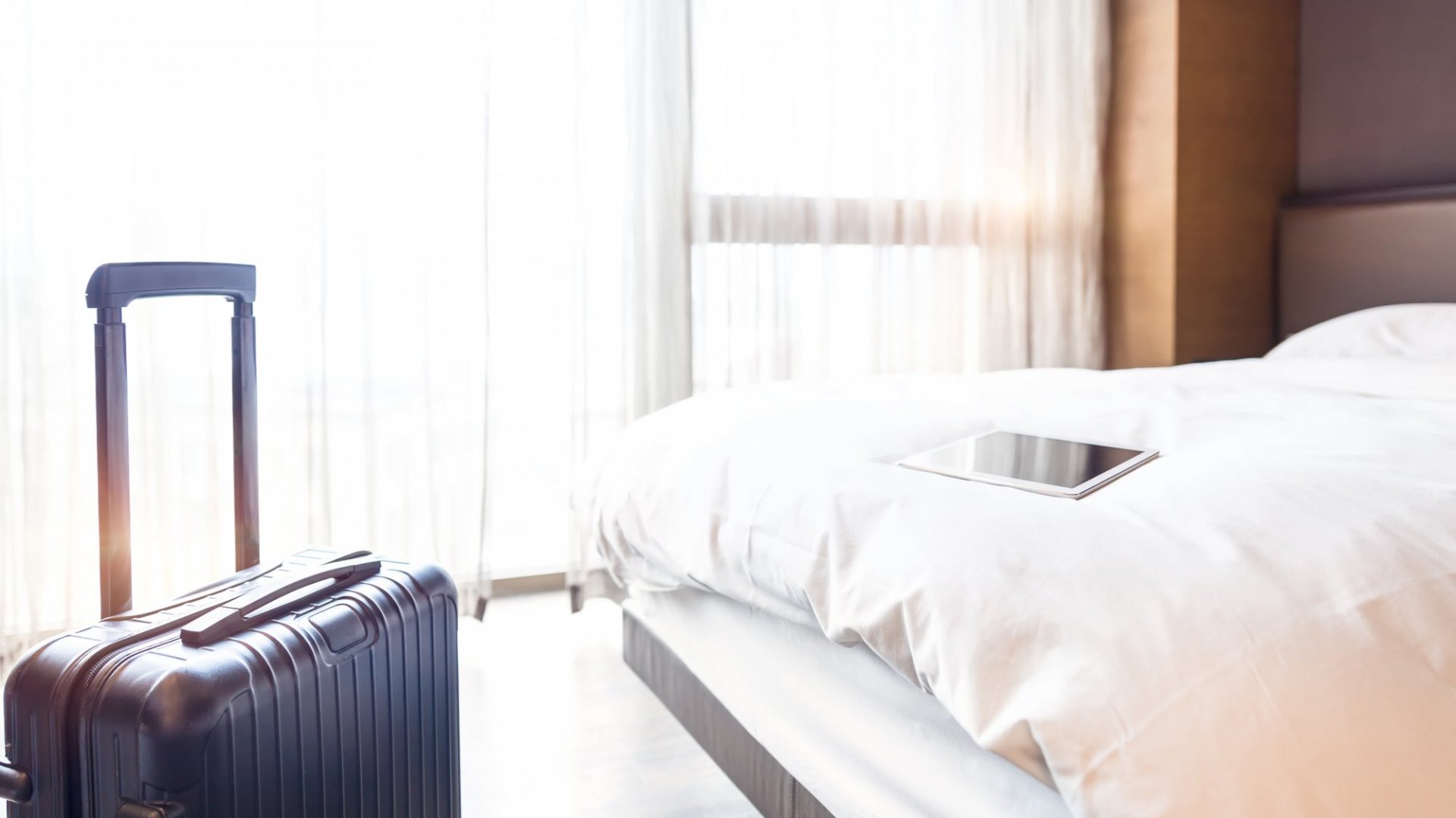 How to Stay Productive When You're Cooped Up in a Hotel Room | Inc.com