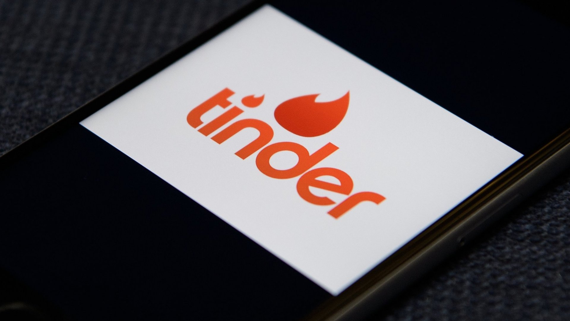 This Tinder 'Missed Connections' Story Shows Why Technology is Amazing ...