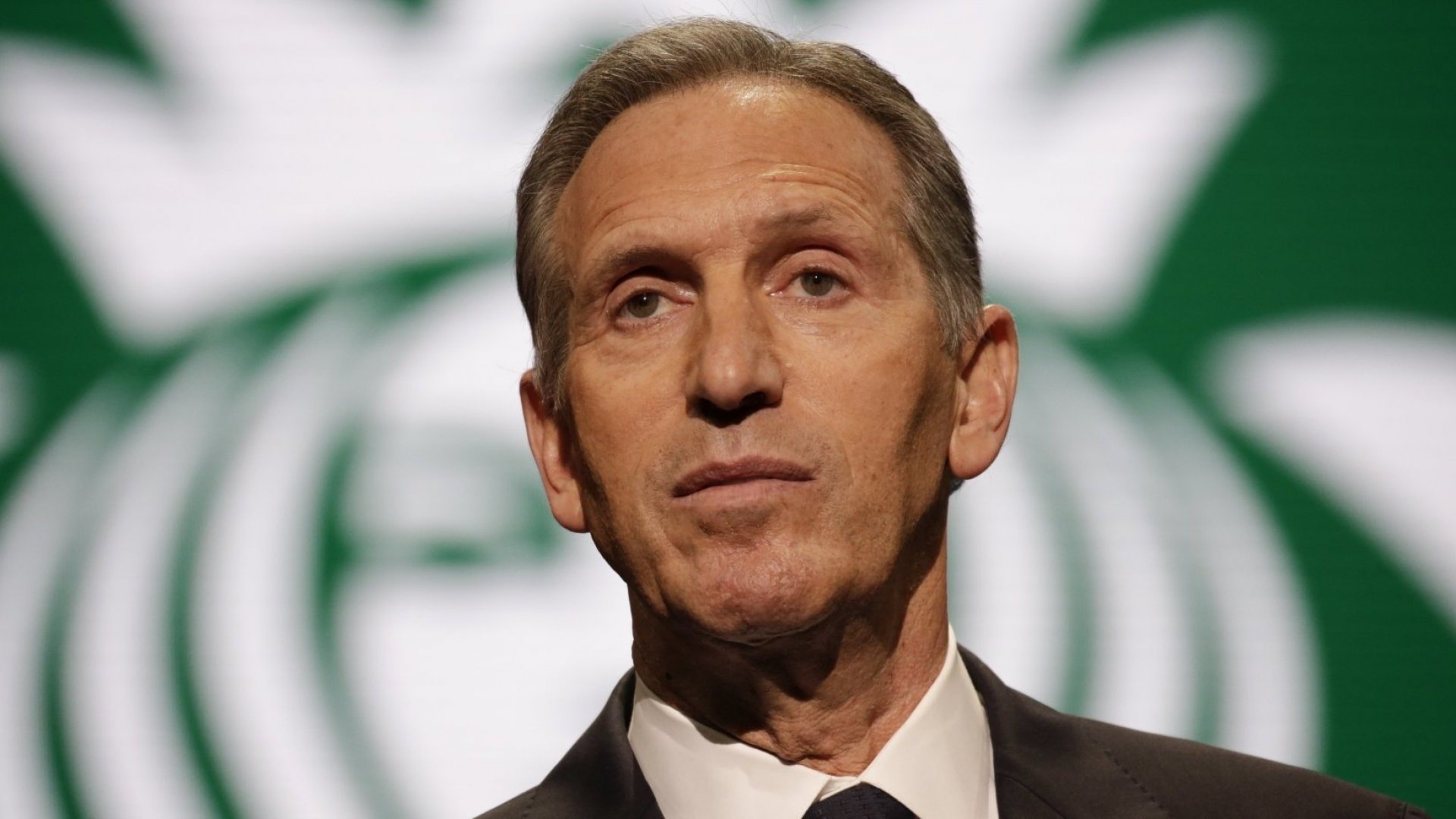 Here's Why Starbucks Should Fire the Barista Who Wrote 'Build a Wall ...