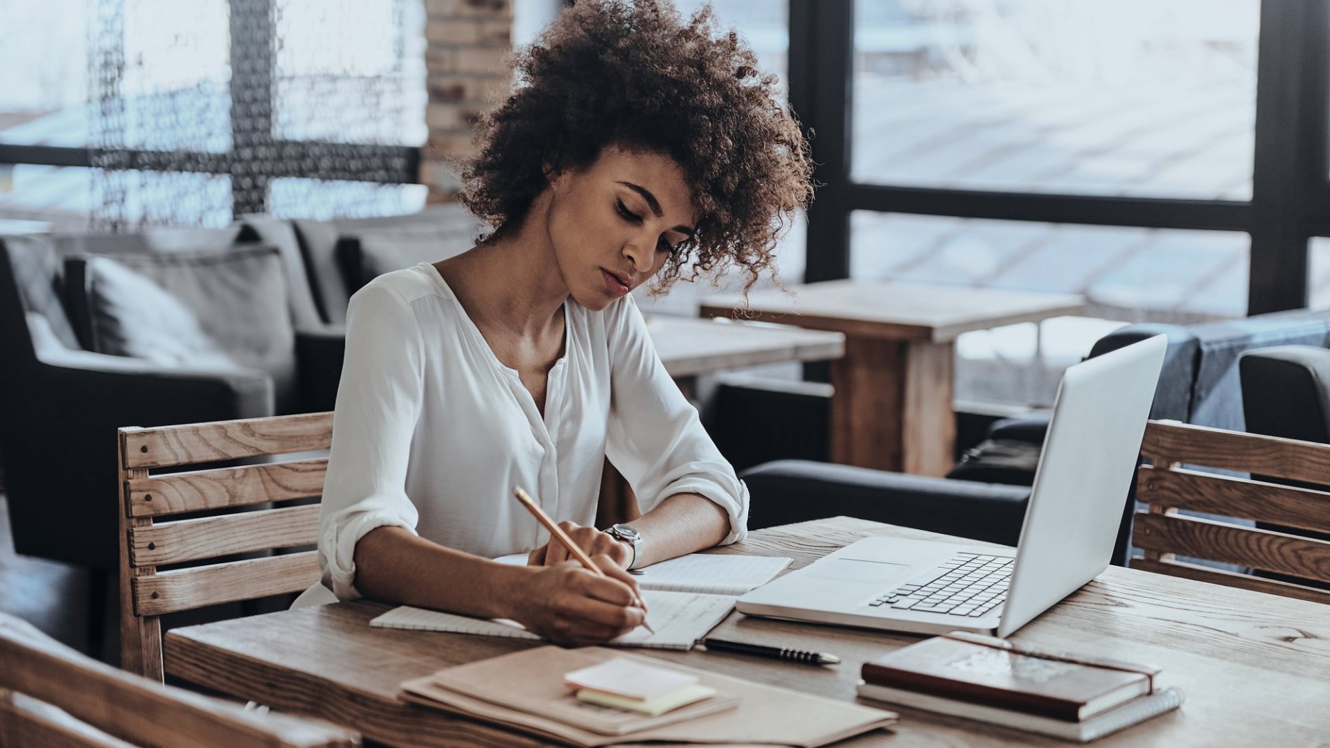 How To Make Your Writing More Persuasive With 5 Easy Hacks | Inc.com