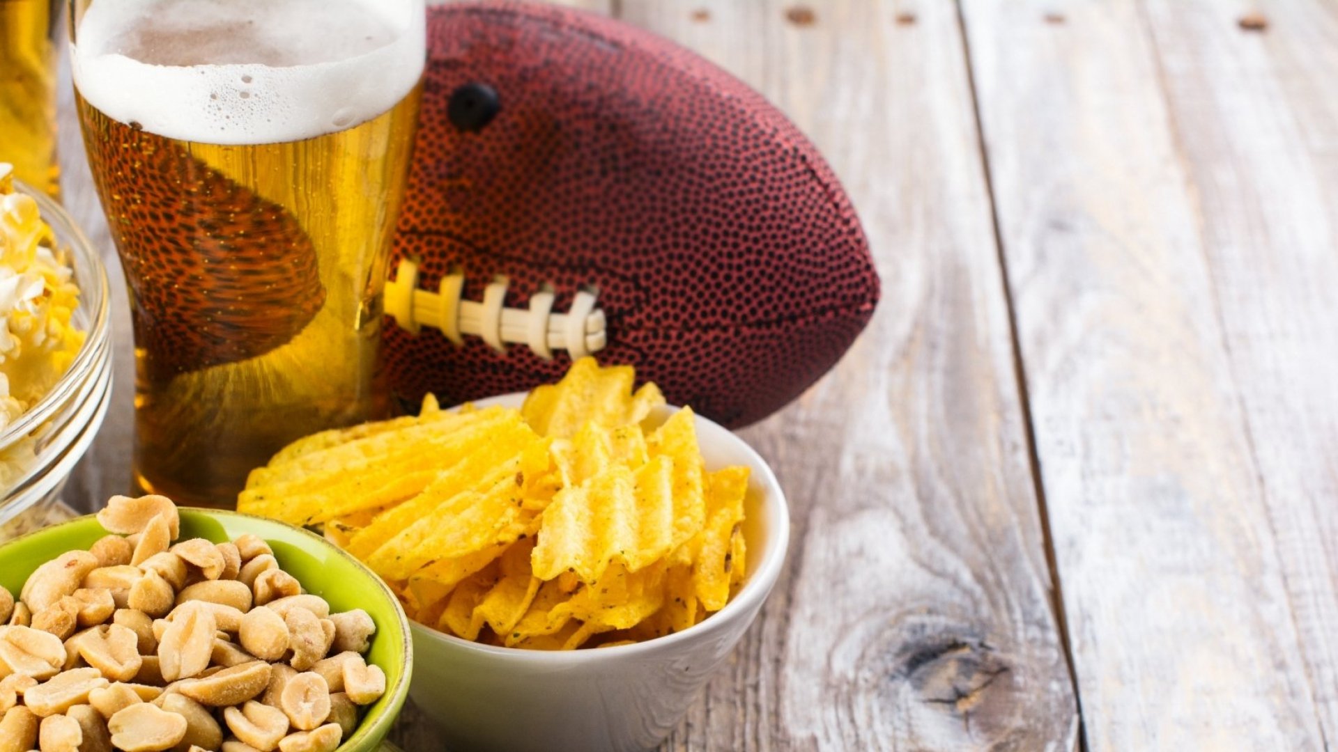 Get Ready for a Last Minute Super Bowl Party With These Primo Foodie ...