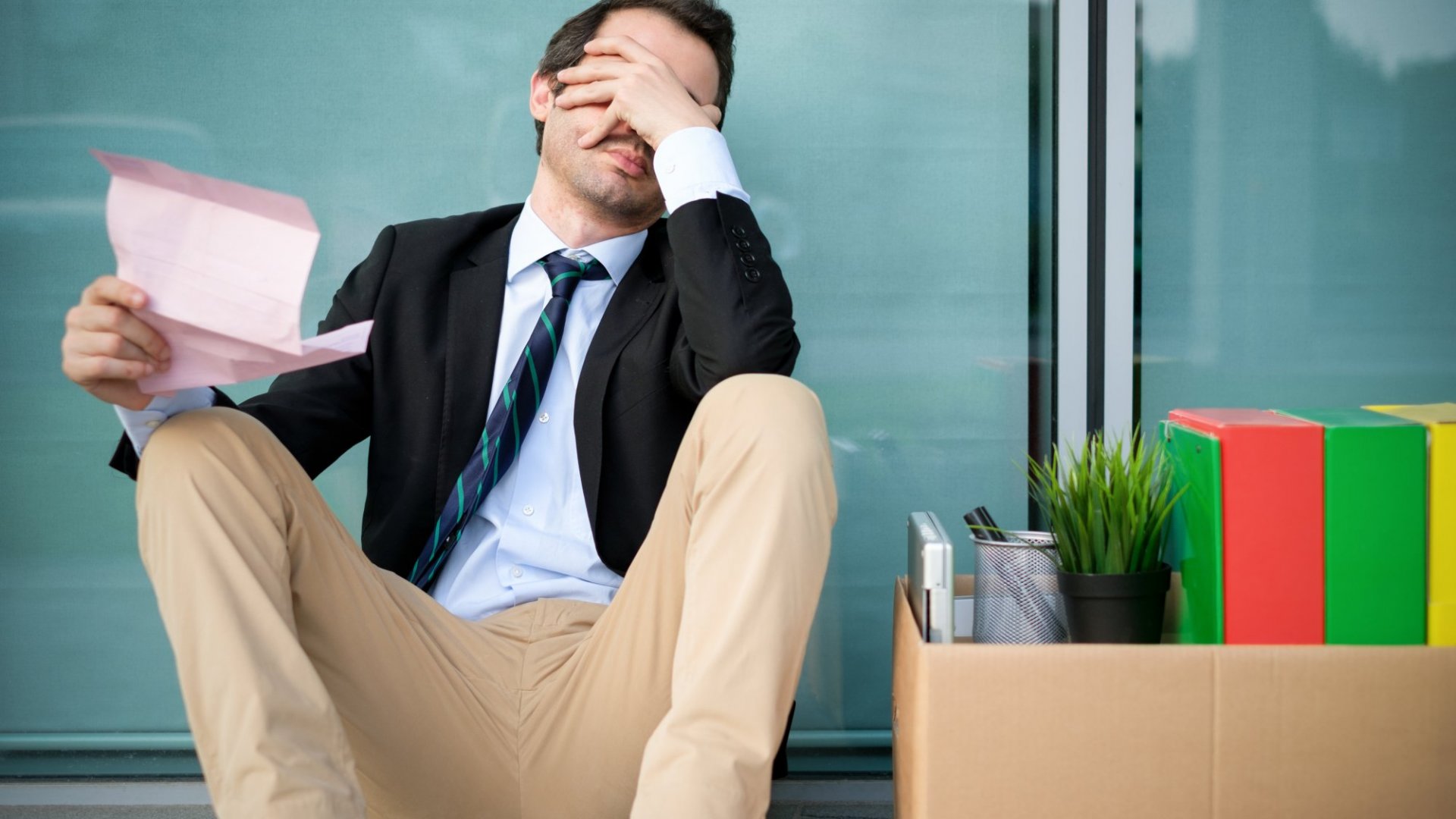 How to Tell When It's the Right Time to Fire an Employee | Inc.com