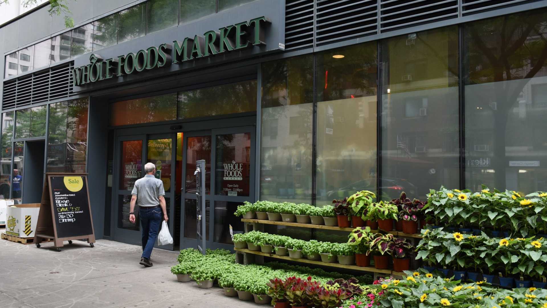 Amazon Spent 10 Years on a Plan to Dominate This $840 Billion Industry ...