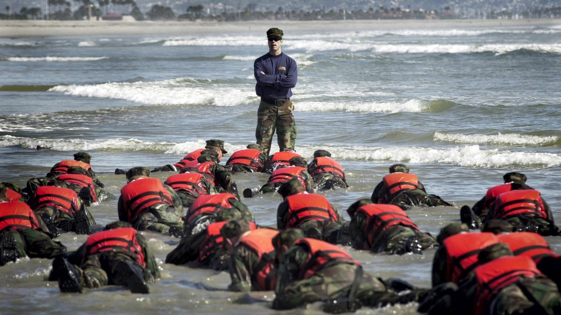 A Navy SEAL Commander Says Persevering Through the Toughest Challenges ...
