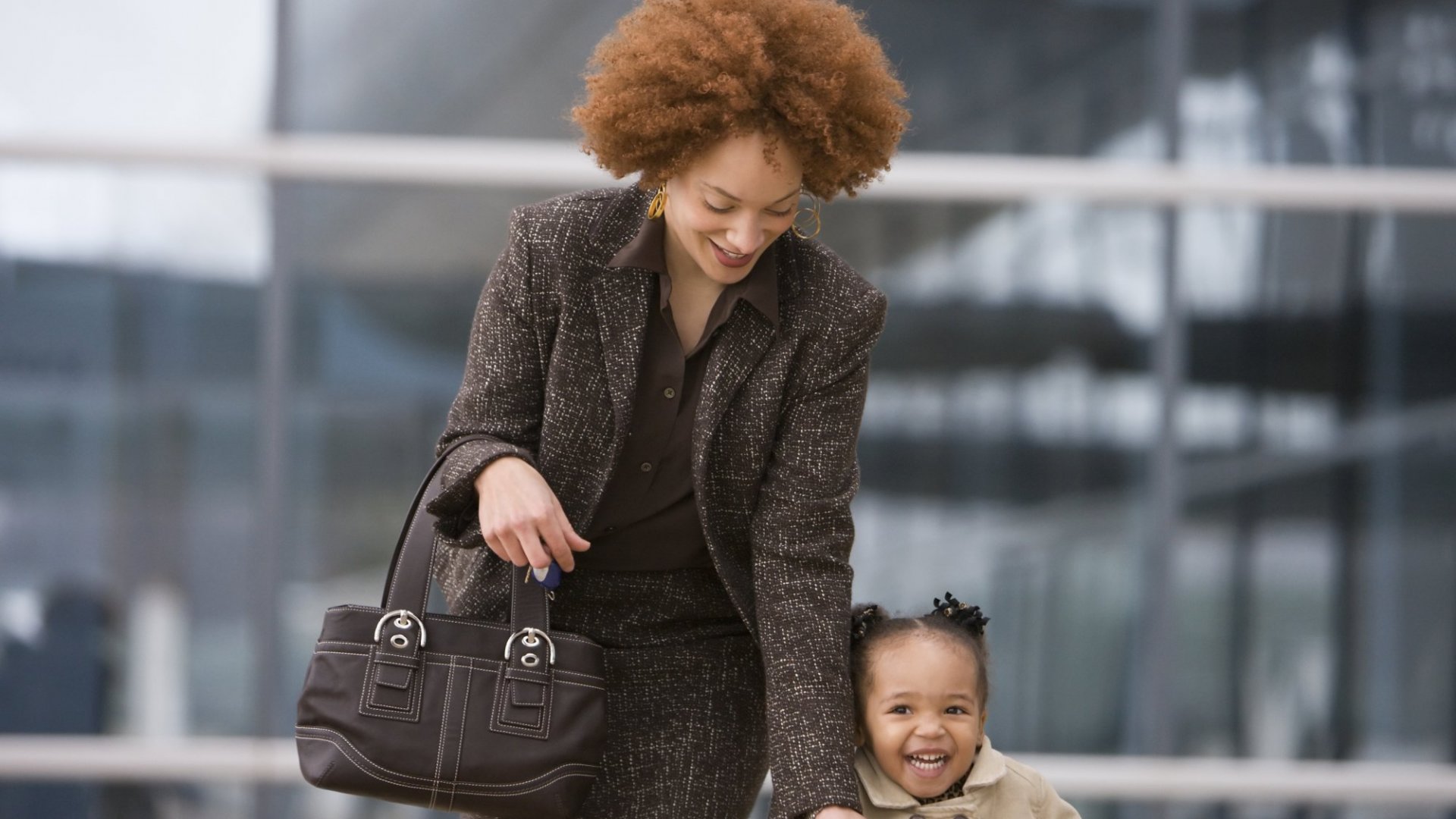 Harvard Study: Kids of Working Moms Grow Up Just as Happy as Stay-At ...