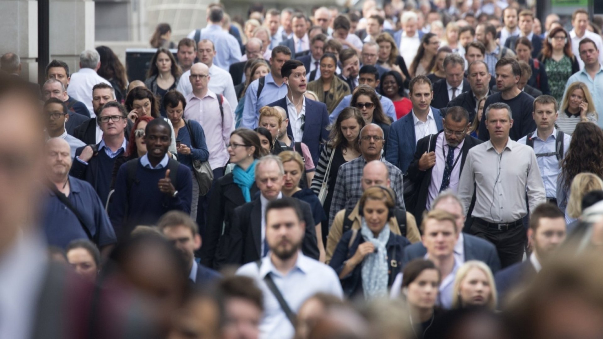 7 Things You Can Give Your Employees to Encourage Them to Stick Around ...