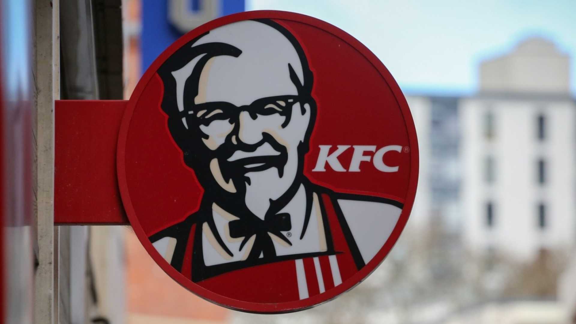 KFC Just Took A Truly Weird Step Into The Unknown. Most Customers Won't ...