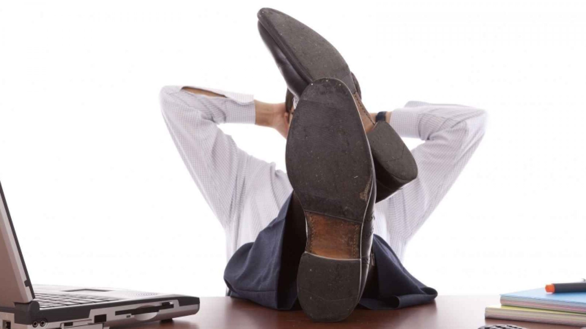 How to Turn Around a Slacker's Performance | Inc.com