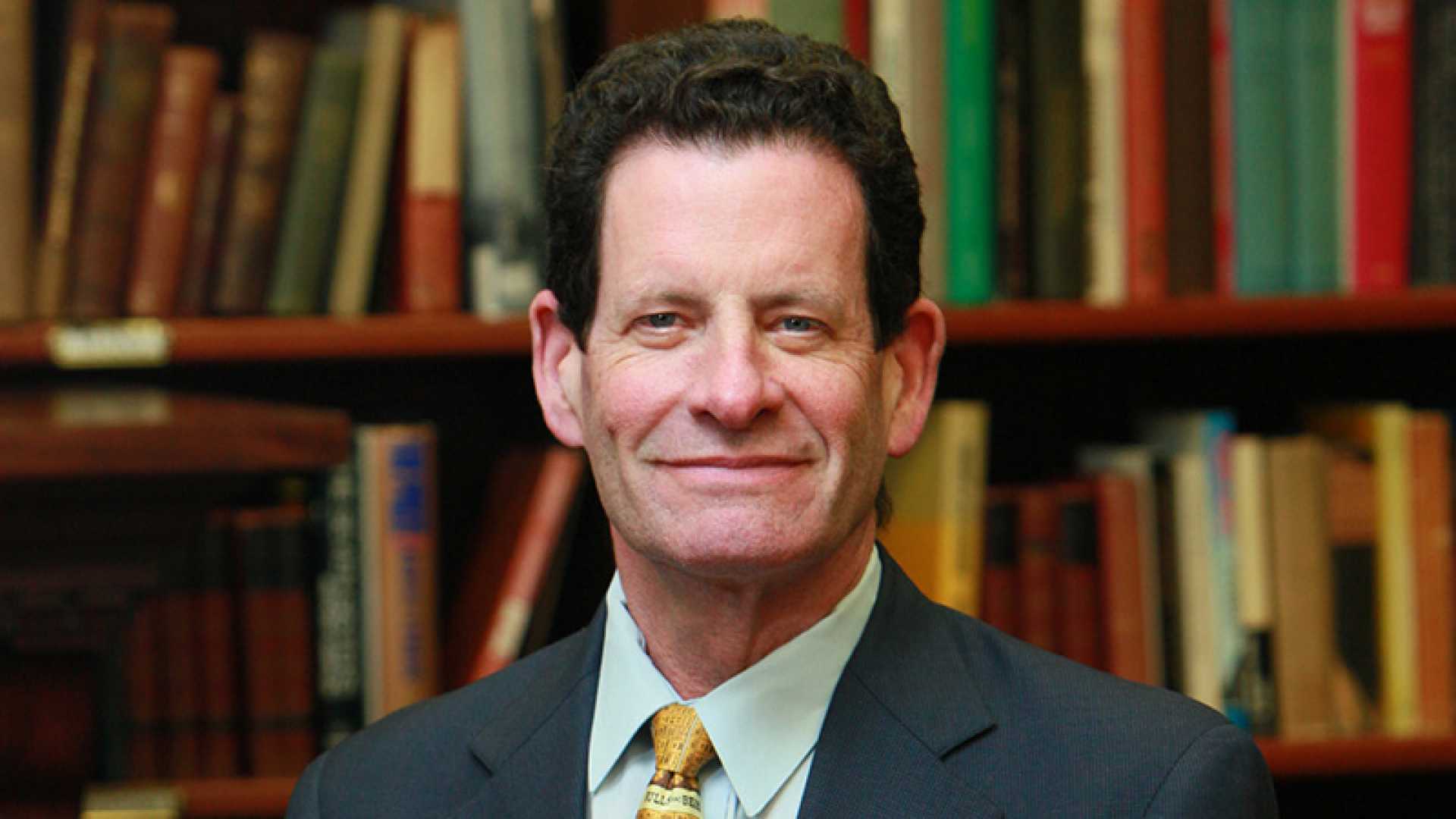 Billionaire Ken Fisher Shares 8 Insights Only the Self-Made Super ...