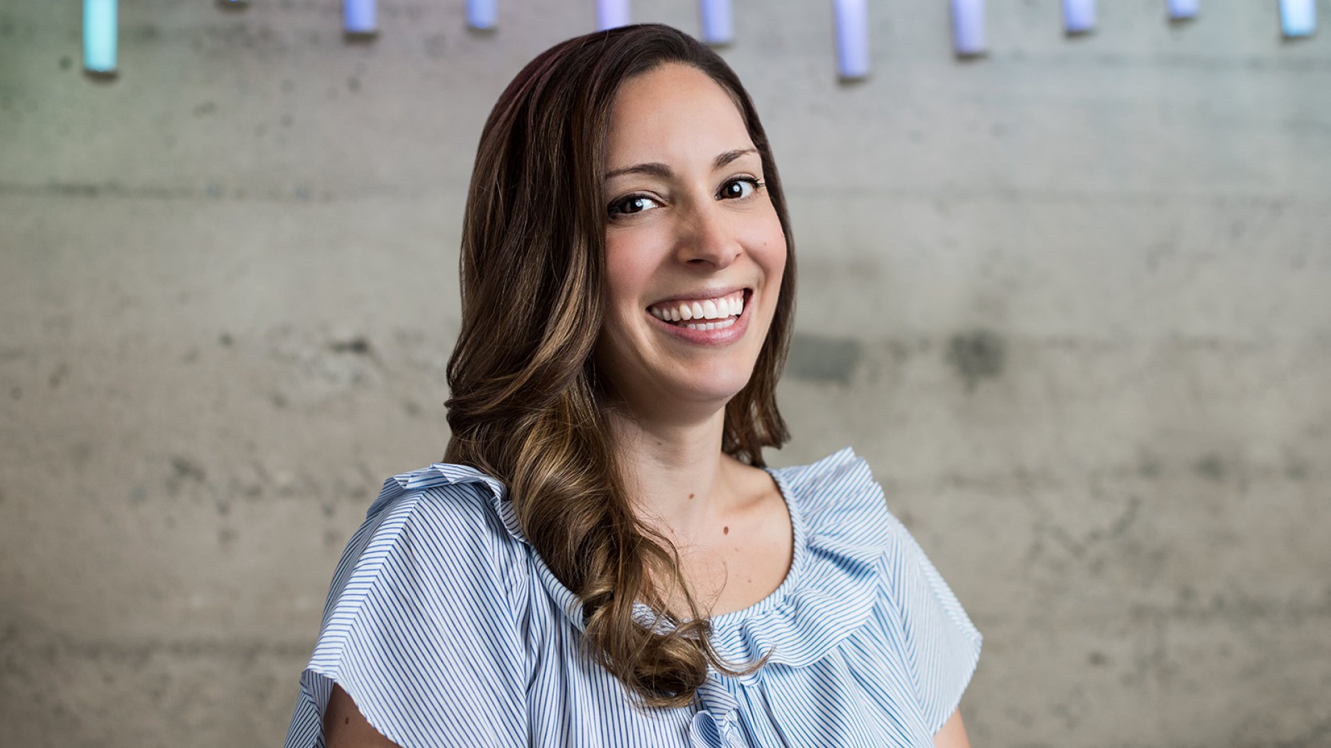 This Founder Raised $1M for Her Startup With a $700 Plane Ticket to ...