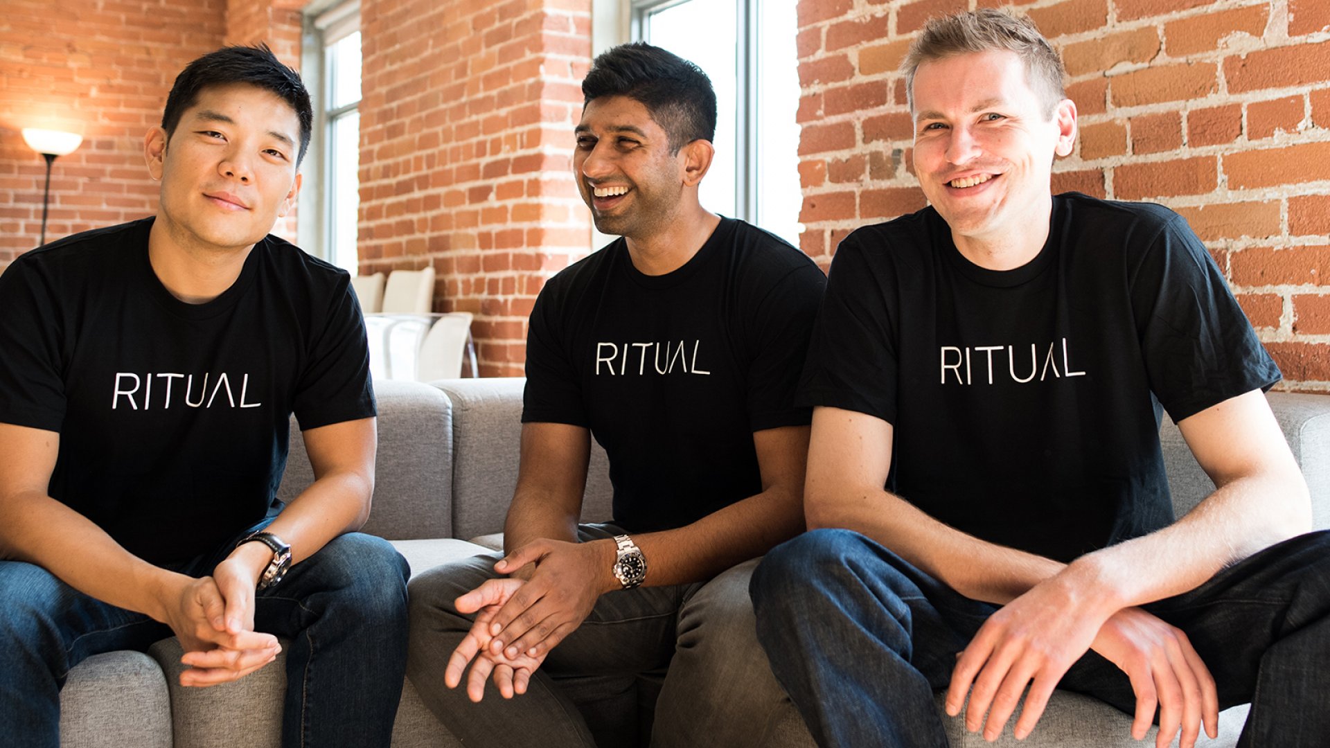 This Simple Tool Could Make Solo Desk Lunches a Thing of the Past | Inc.com