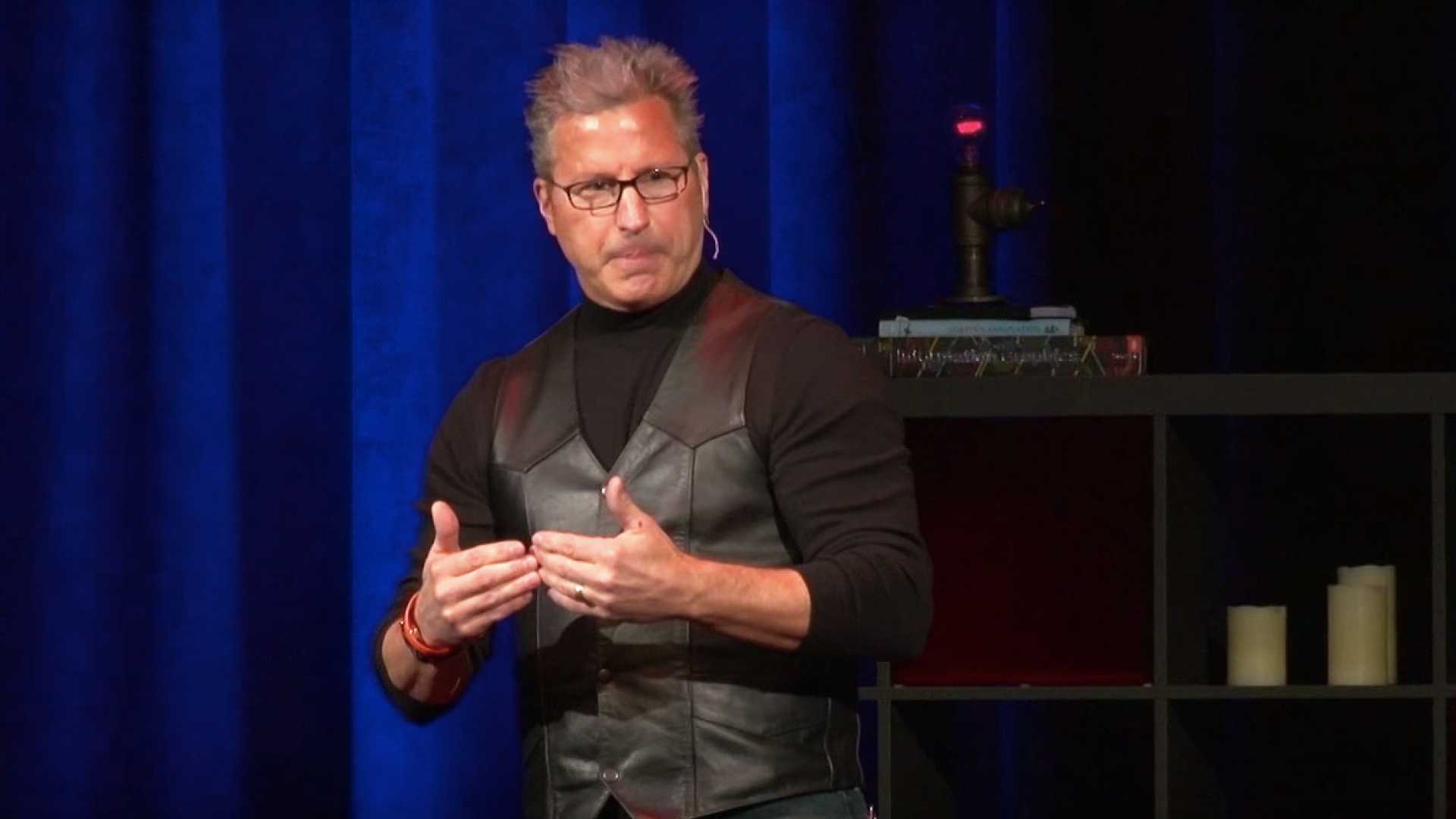 This 1 Sentence Will Teach You How to Become a Better Leader | Inc.com