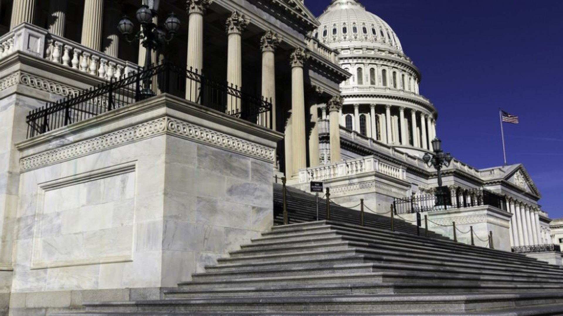 Mark Zuckerberg, Tim Cook, and Jeff Bezos Urge Congress to Extend DACA ...