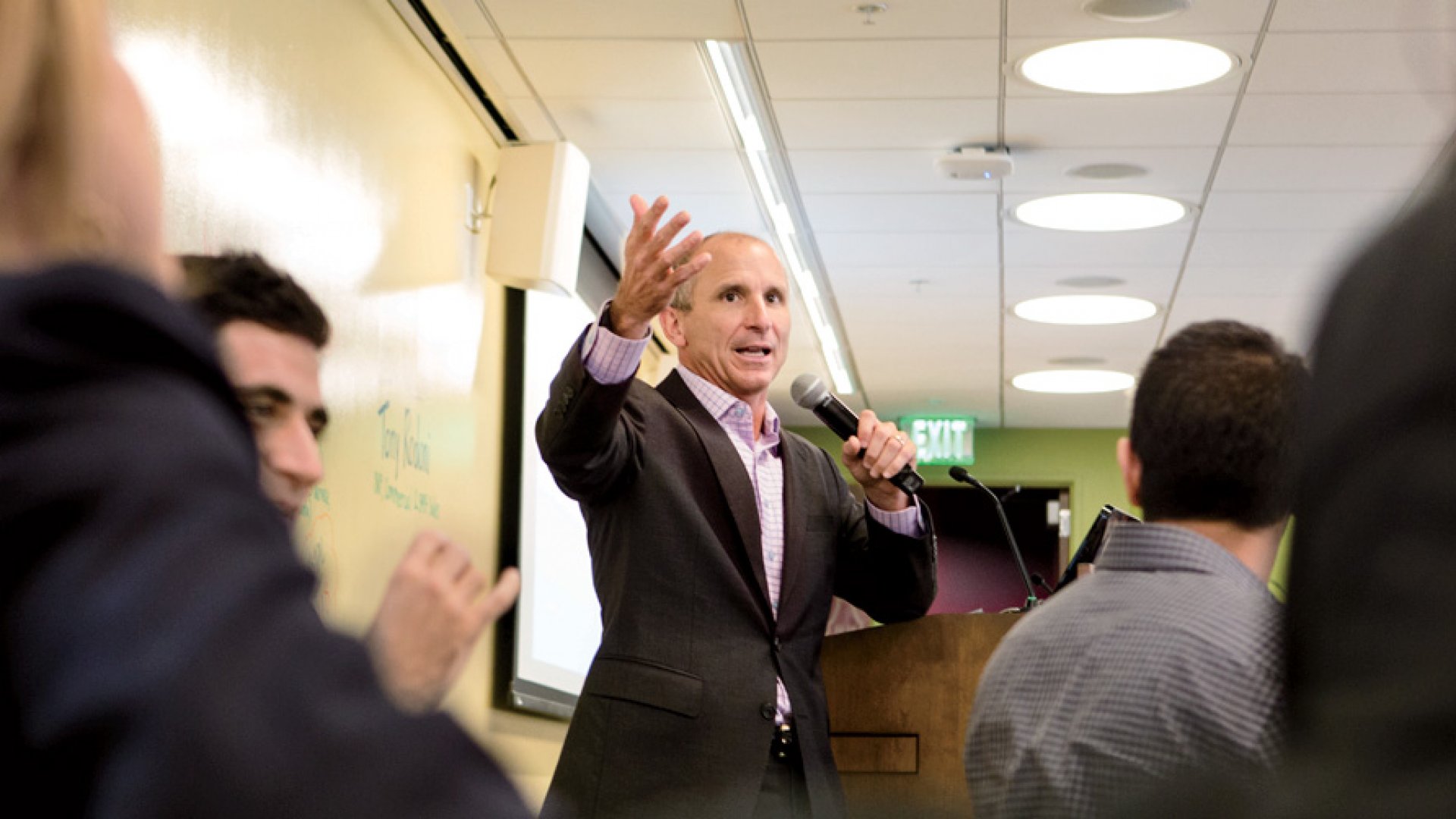 4 Keys to Selling like Salesforce.com | Inc.com